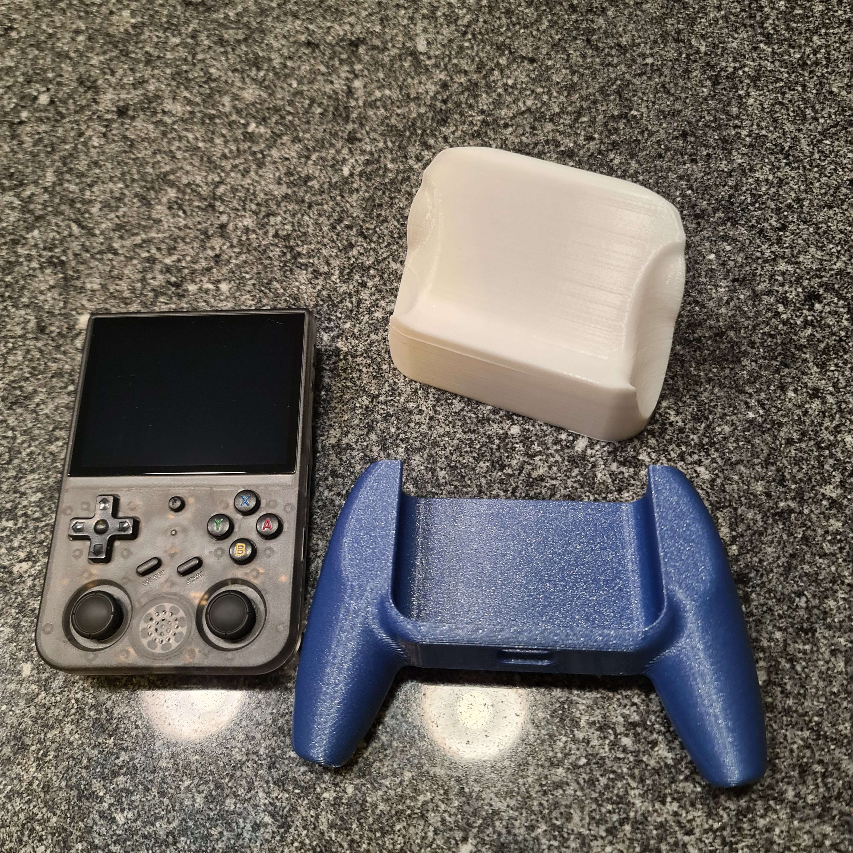 Anbernic RG353V/S Grip Stand by 乃ㄩ$卄 | Download free STL model ...