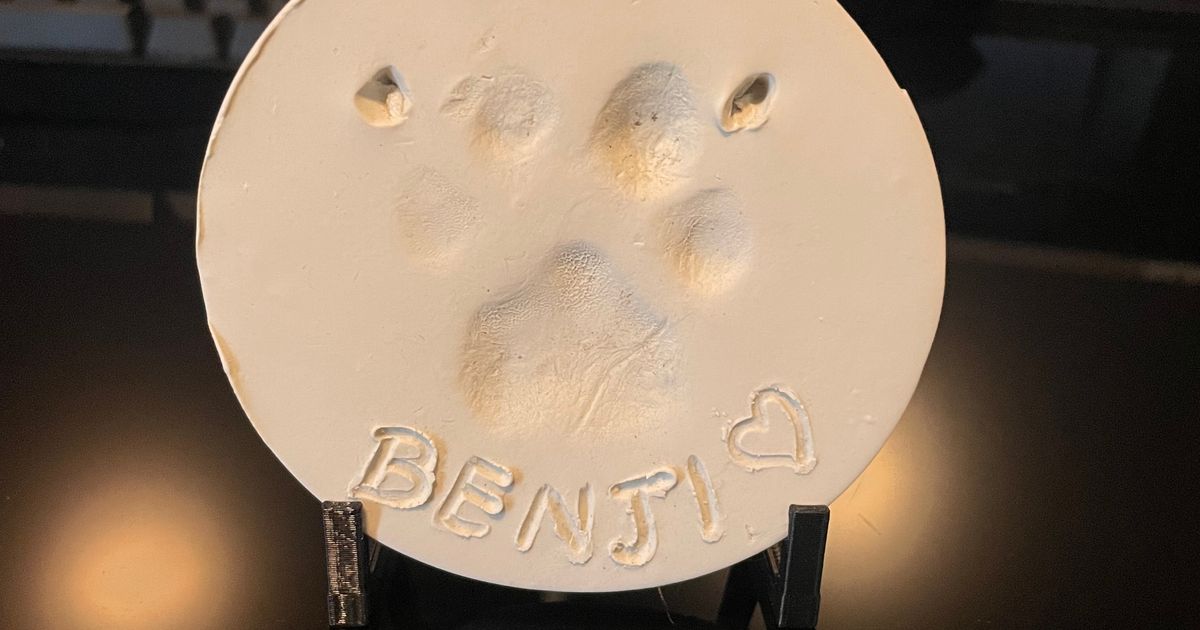 Round Clay display stand by lilFonsi | Download free STL model ...