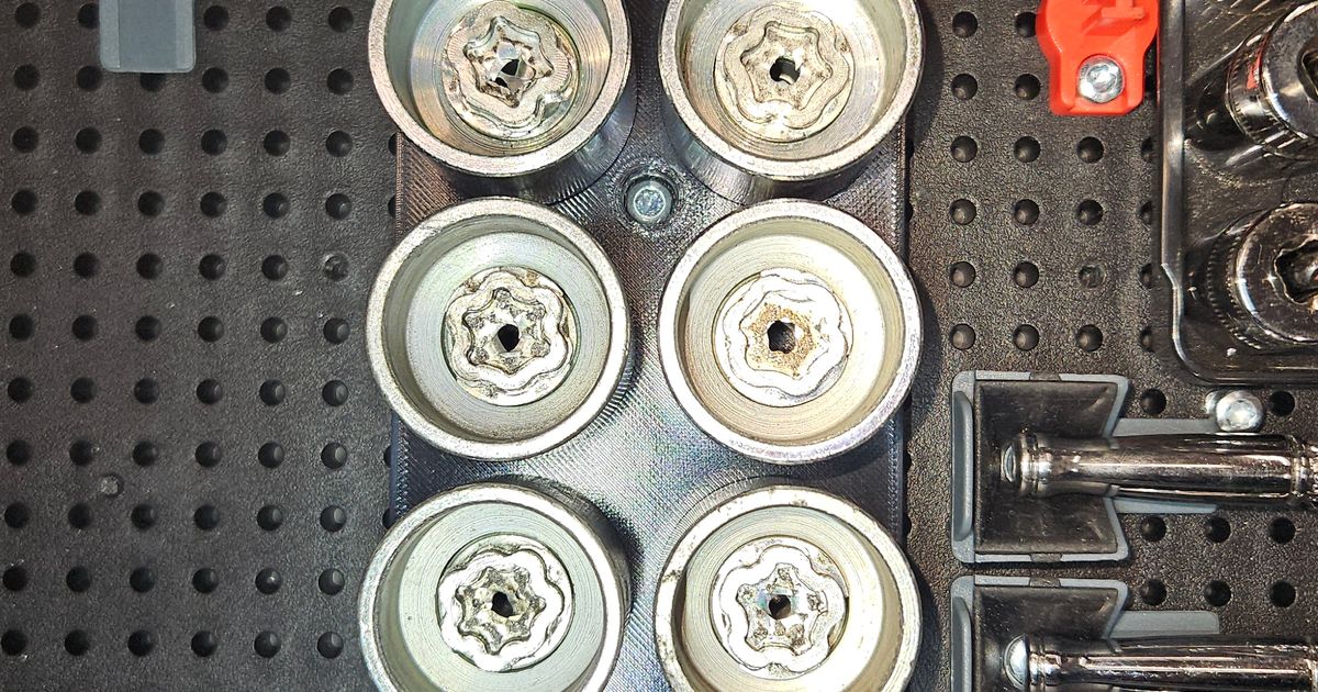 Tool-Grid 22mm Wheel Lock Key Holder par James Donovan | Téléchargez ...