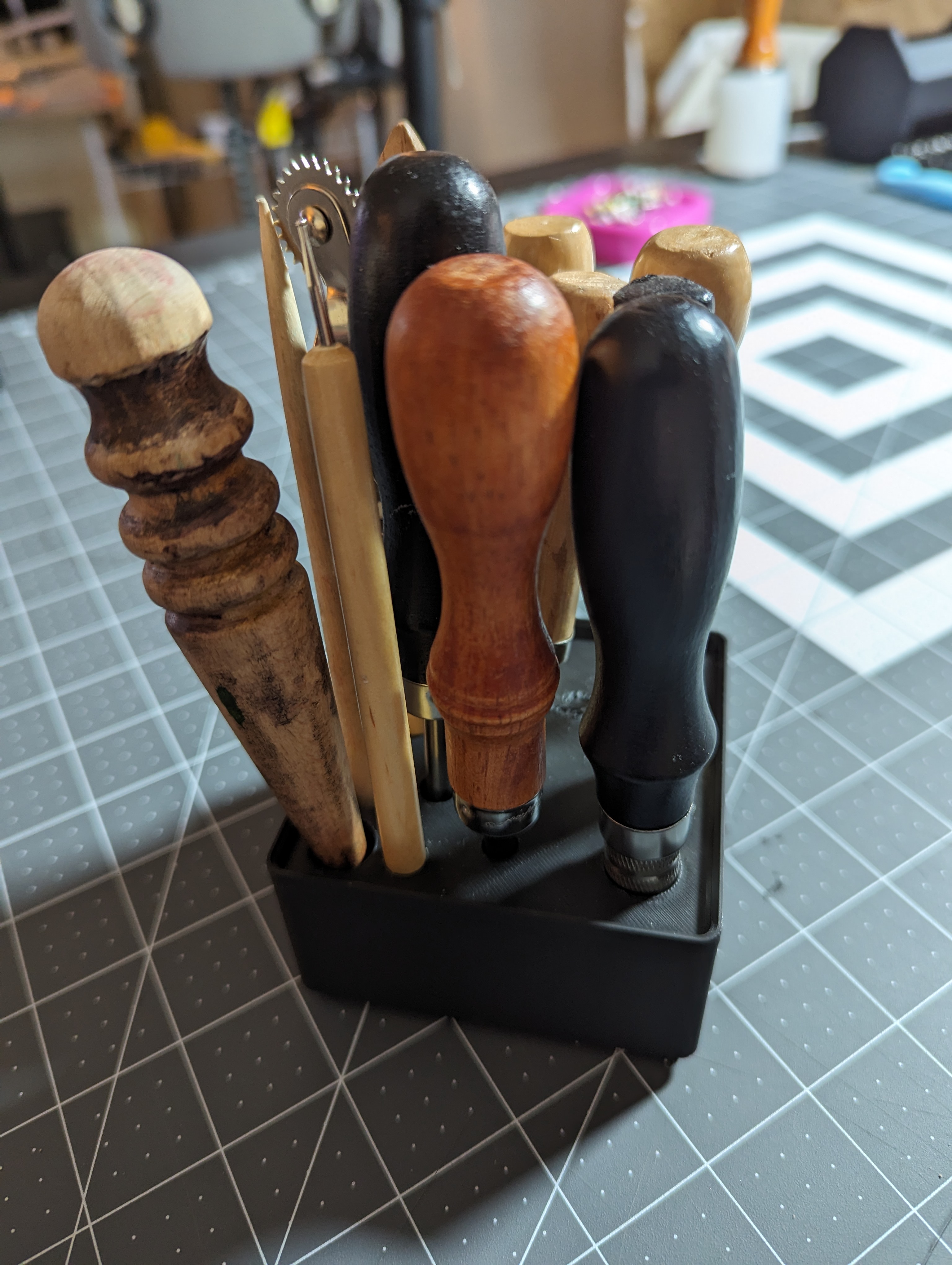 Gridfinity for Leather Tools by Bre | Download free STL model ...