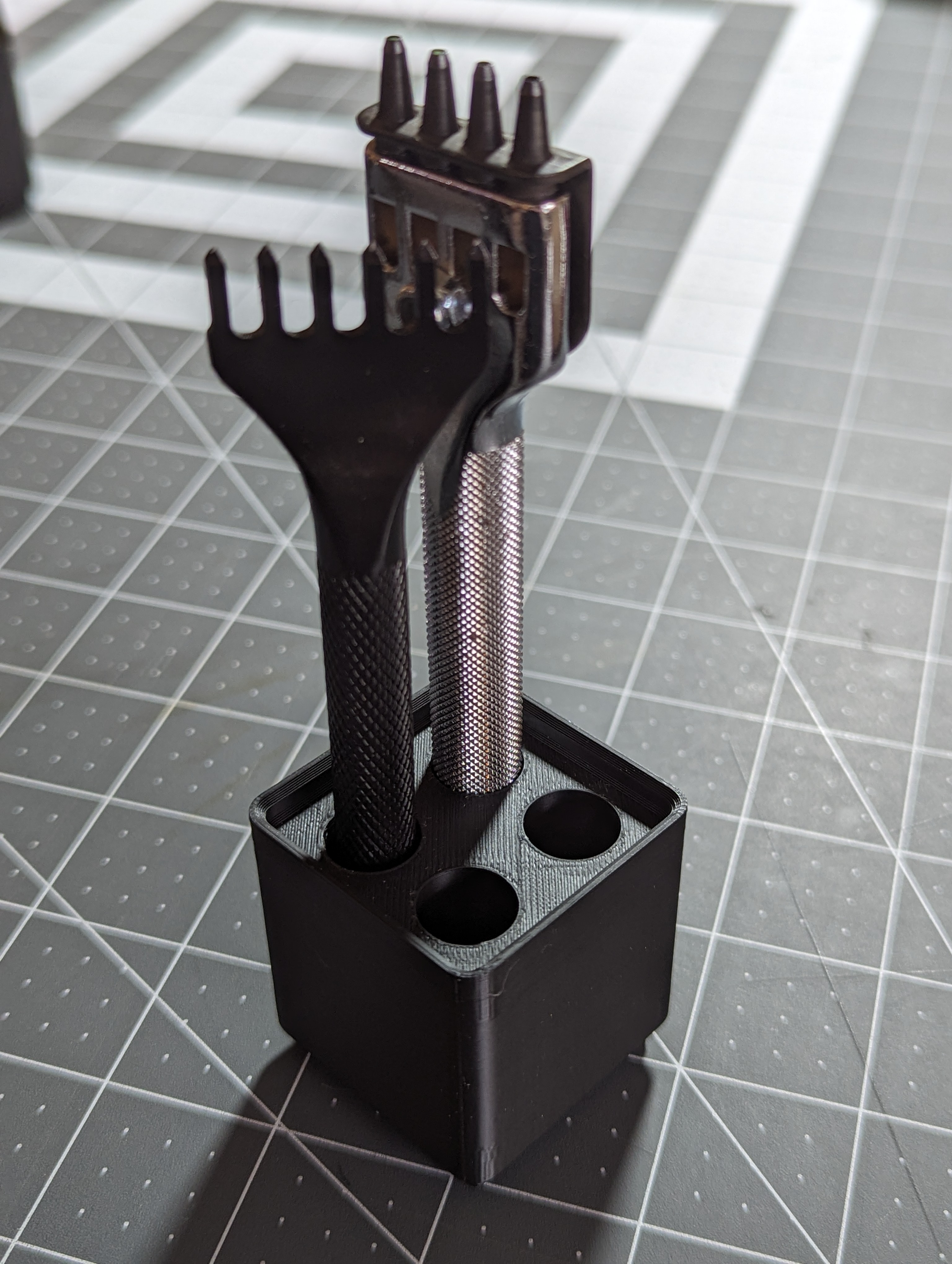 Gridfinity for Leather Tools by Bre | Download free STL model ...