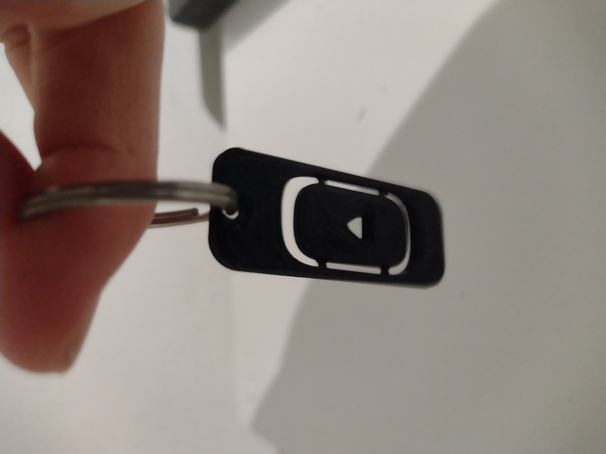 Youtube Keyring by Capspam3D | Download free STL model | Printables.com