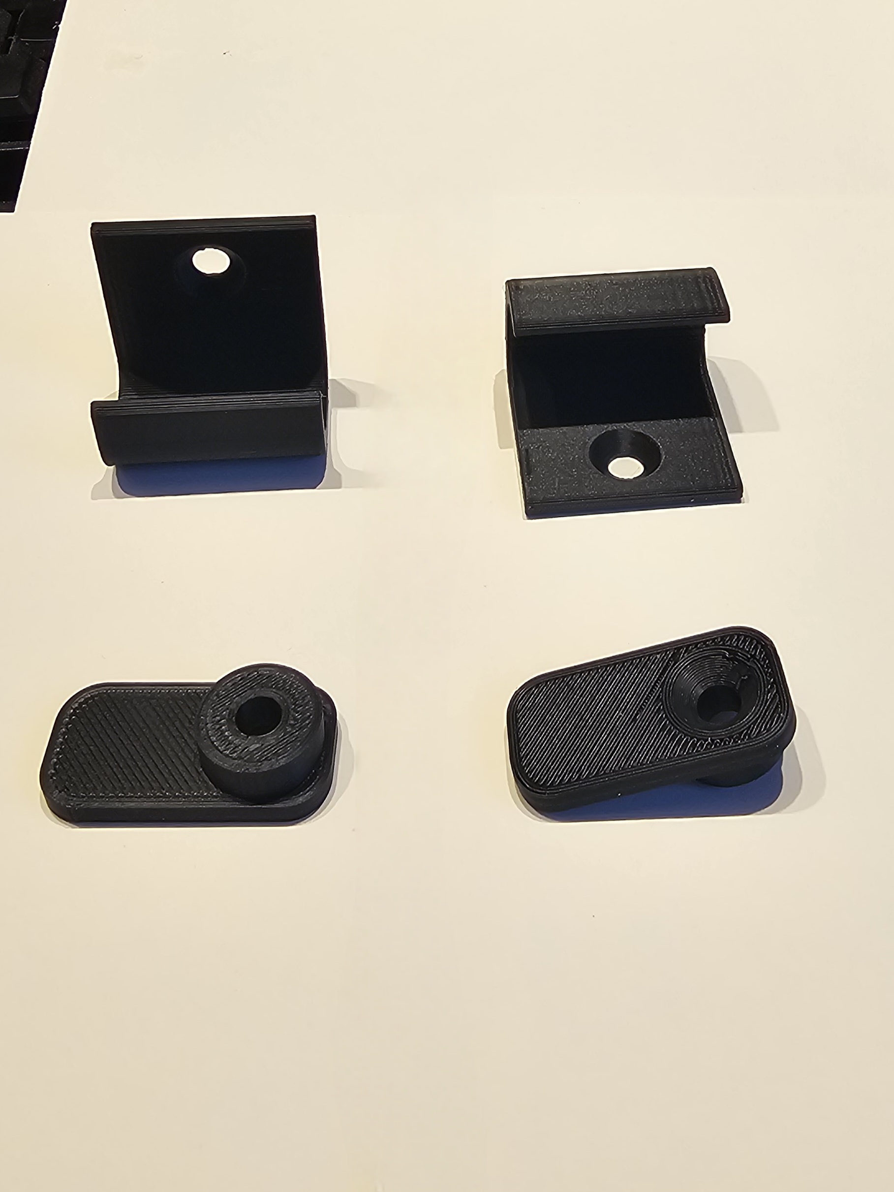Hook and Latch for Printbed Storage by TheOther | Download free STL ...