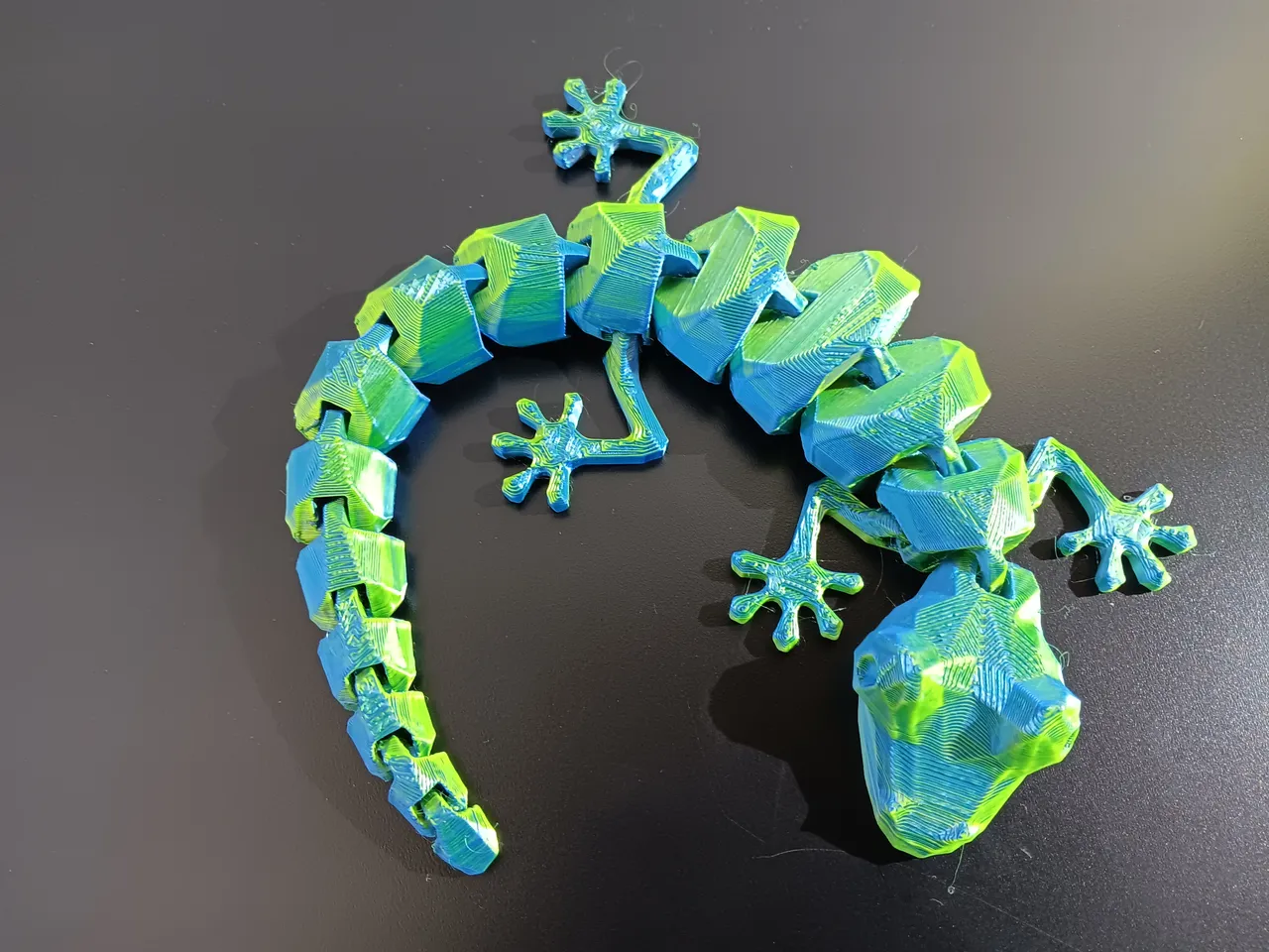 Low Poly Articulated Lizard by HexAxis3D | Download free STL model ...