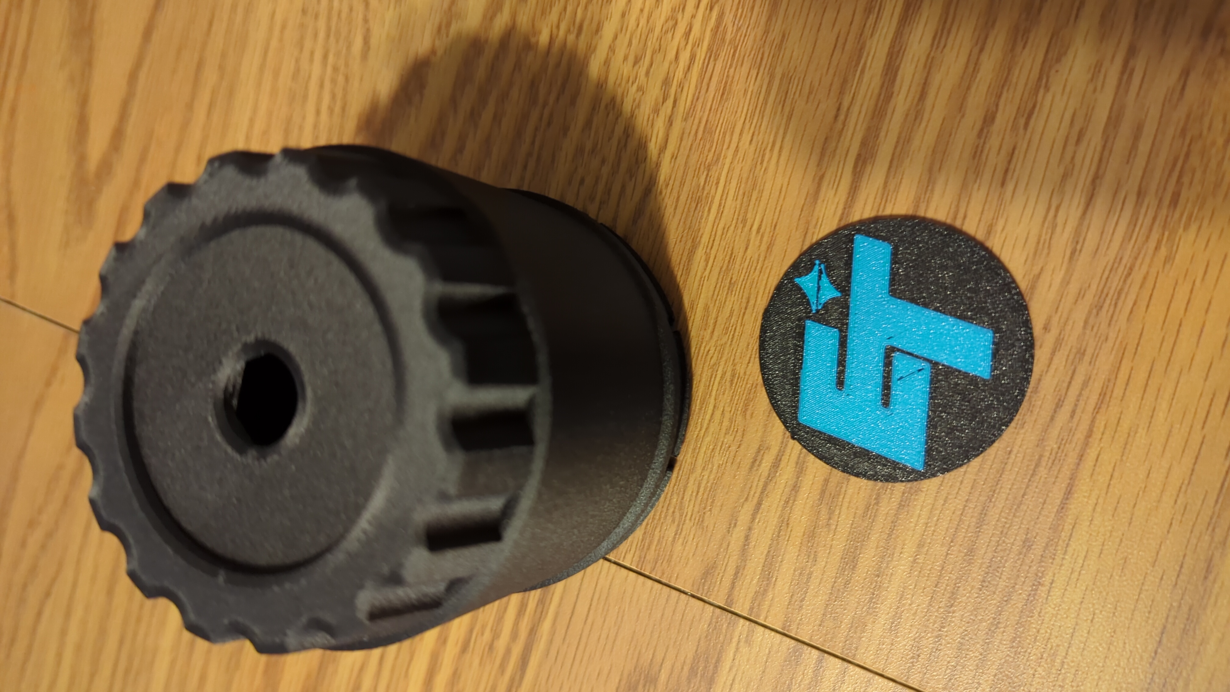ET Wheels Center Cap by jmynheir | Download free STL model | Printables.com