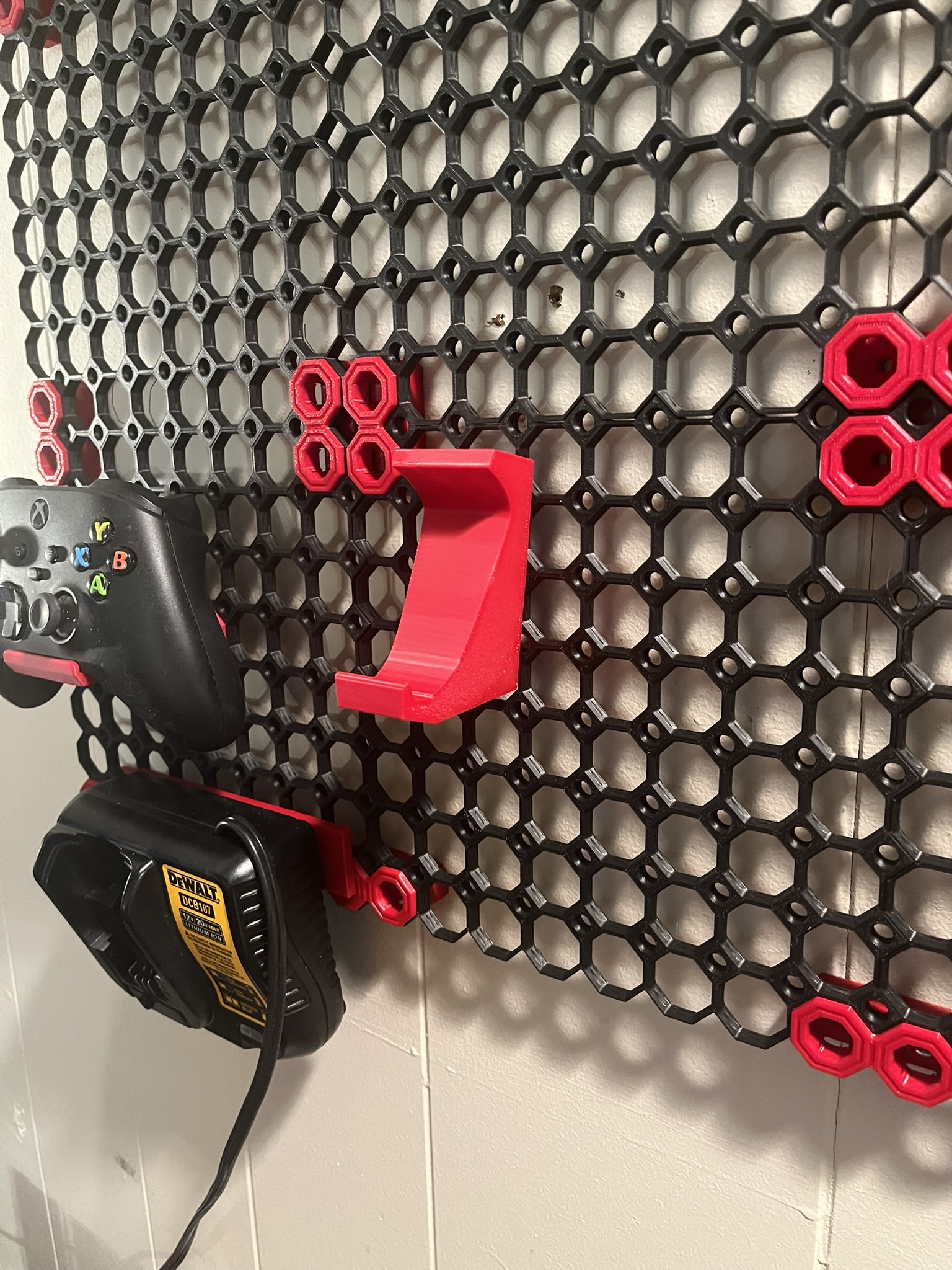 Multiboard Nintendo Switch Controller Mount by fewyn | Download free ...