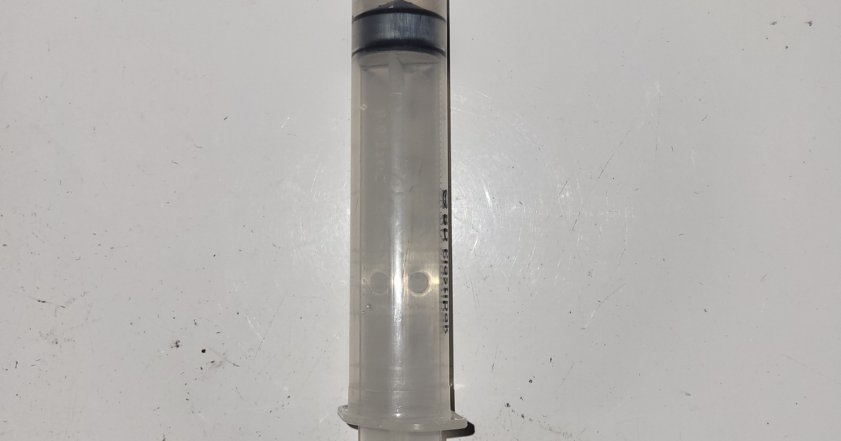 Luer Lock Ventile für T-Stücke by tola | Download free STL model ...