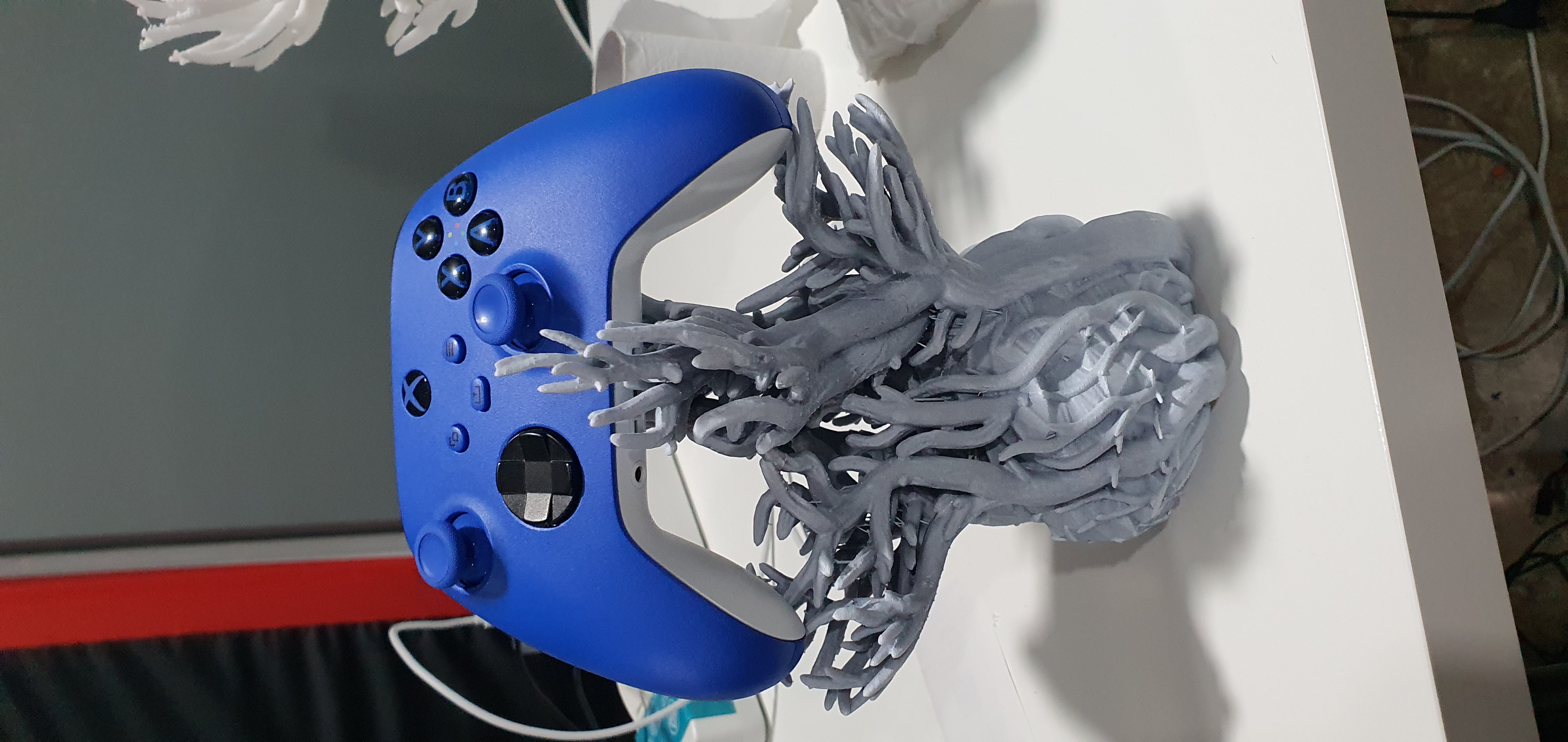 Xbox Controller Stand by DIN9 | Download free STL model | Printables.com