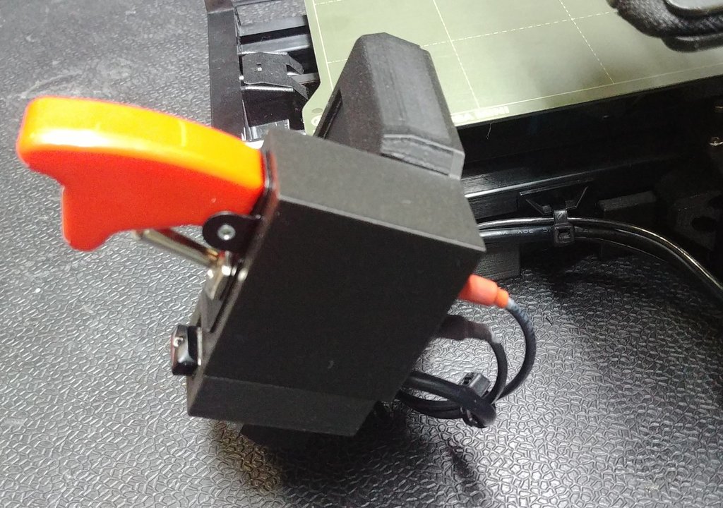 Prusa Mini Missile Toggle Switch and USB on Display by echomirage ...