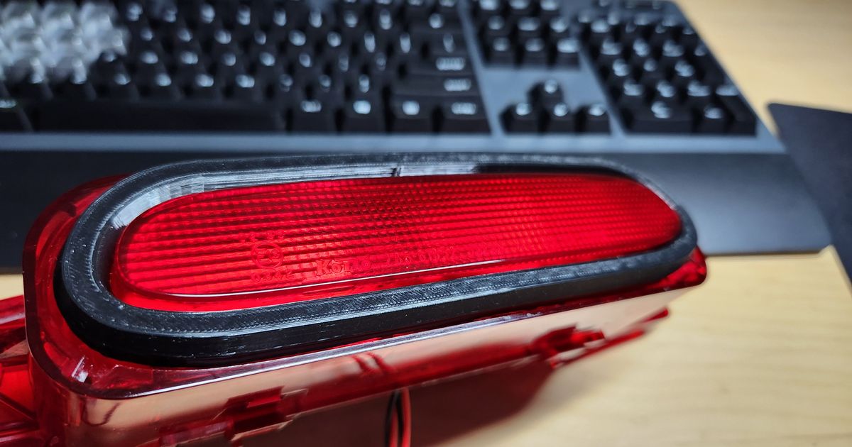 NB Miata 3rd Brake Light Gasket by pazzo.cavalo | Download free STL ...