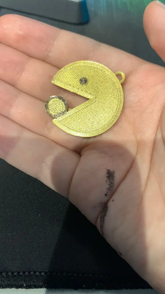 pac man keychain by dilofosauro | Download free STL model | Printables.com