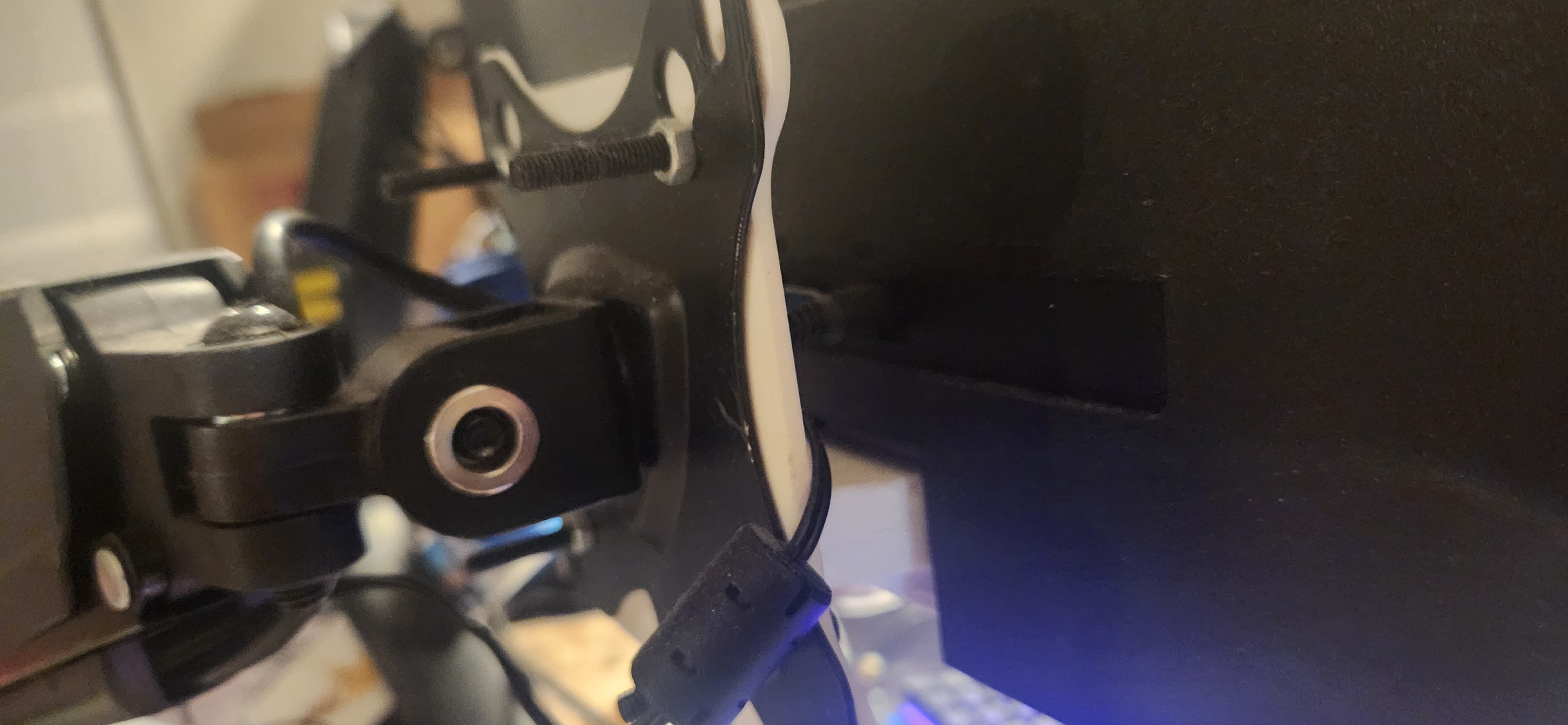 Koorui vesa mount adapter by Anthony Elliott | Download free STL model ...
