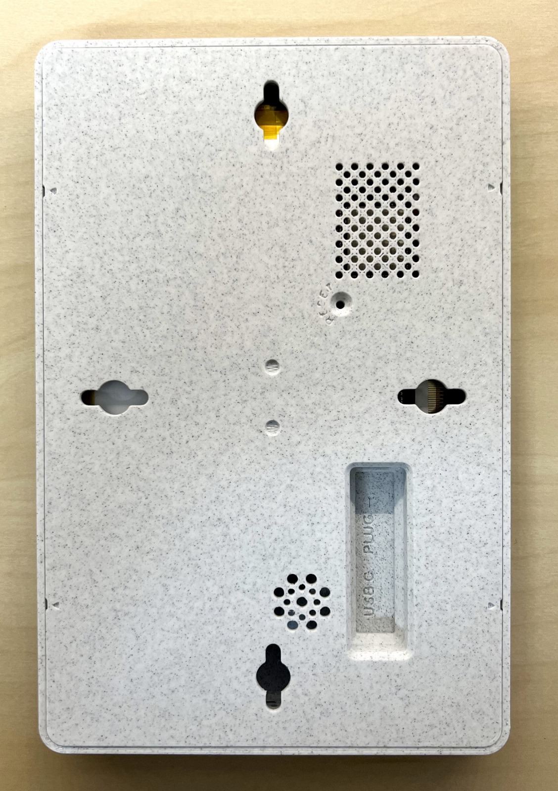 E-ink 7" case developed for zivyobraz.eu (Chippy - allround version) by ...