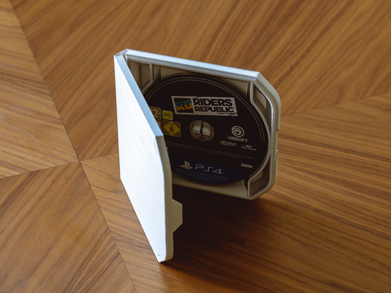 CD/DVD/BluRay Disc Box by Vasilii | Download free STL model ...
