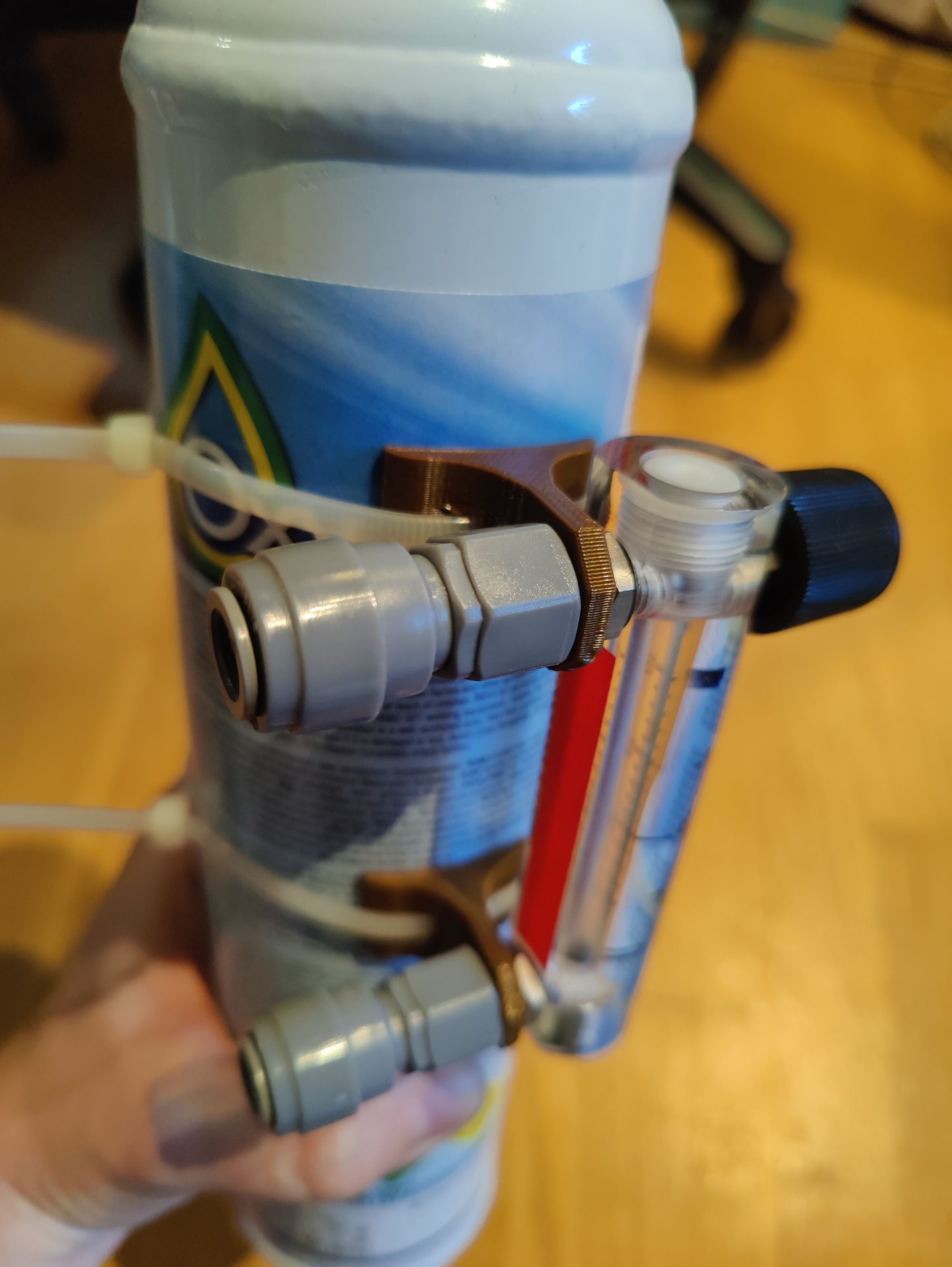 Oxygen flow meter mount. by daggr | Download free STL model ...