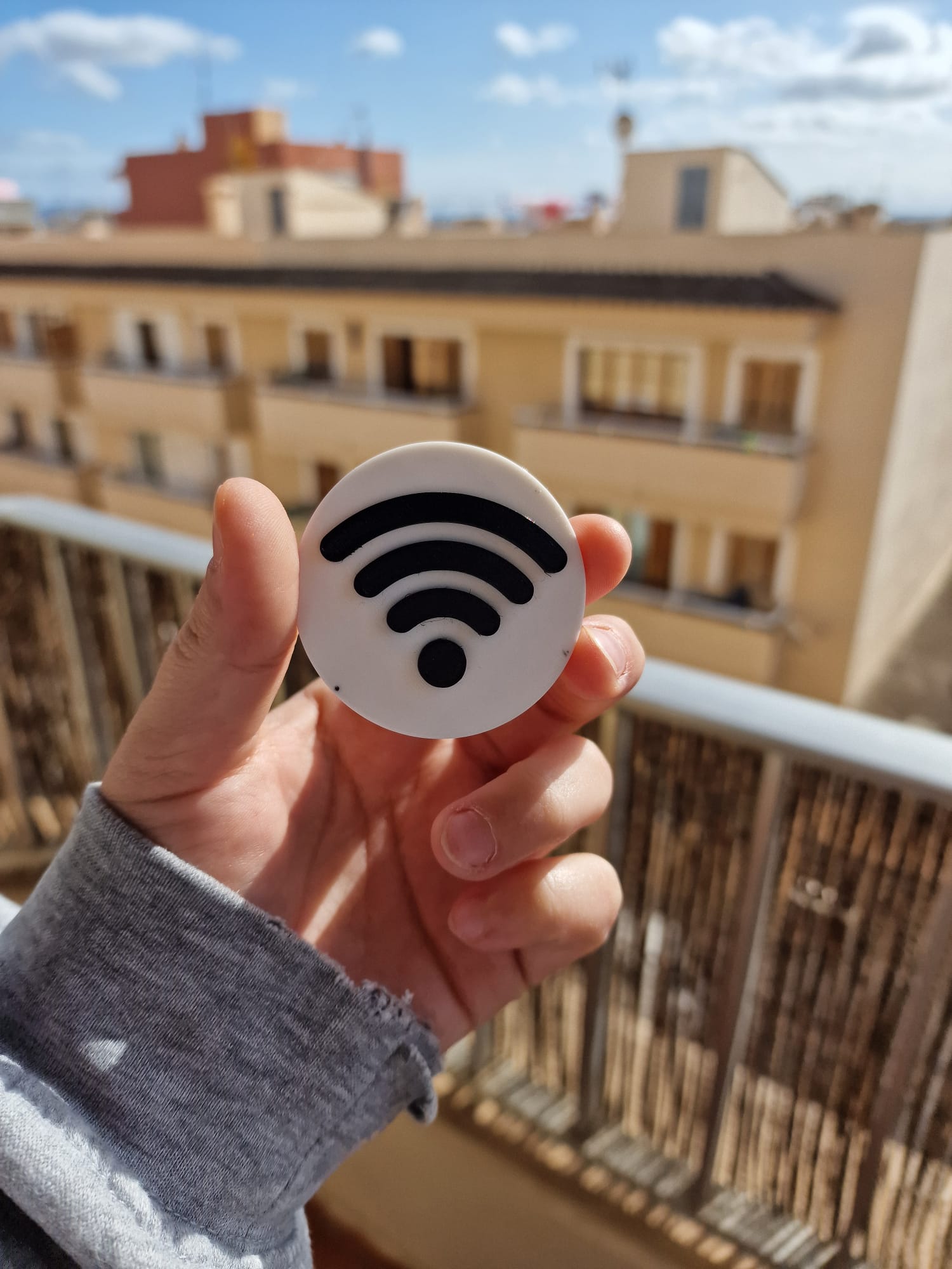 WIFI NFC Tag by Design3D.JM | Download free STL model | Printables.com