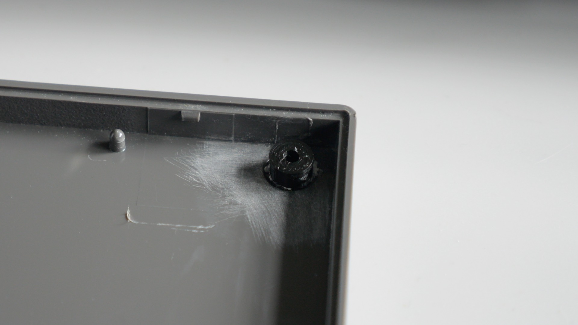 Macintosh PowerBook 150 Repair Brackets by This Does Not Compute ...