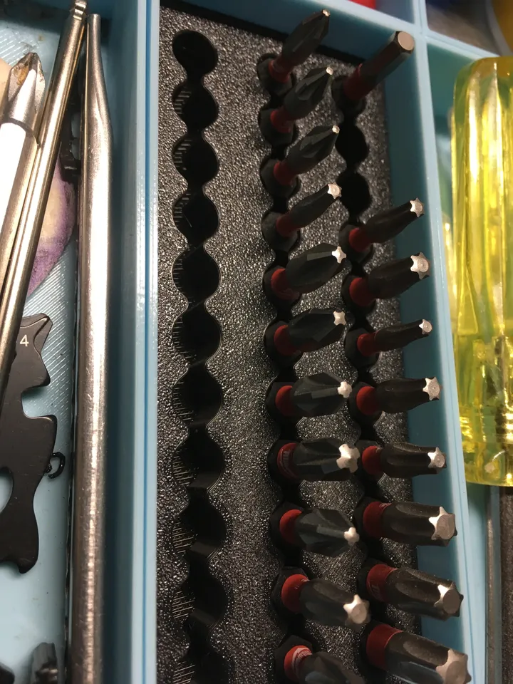 Bit Organizer by Džino | Download free STL model | Printables.com