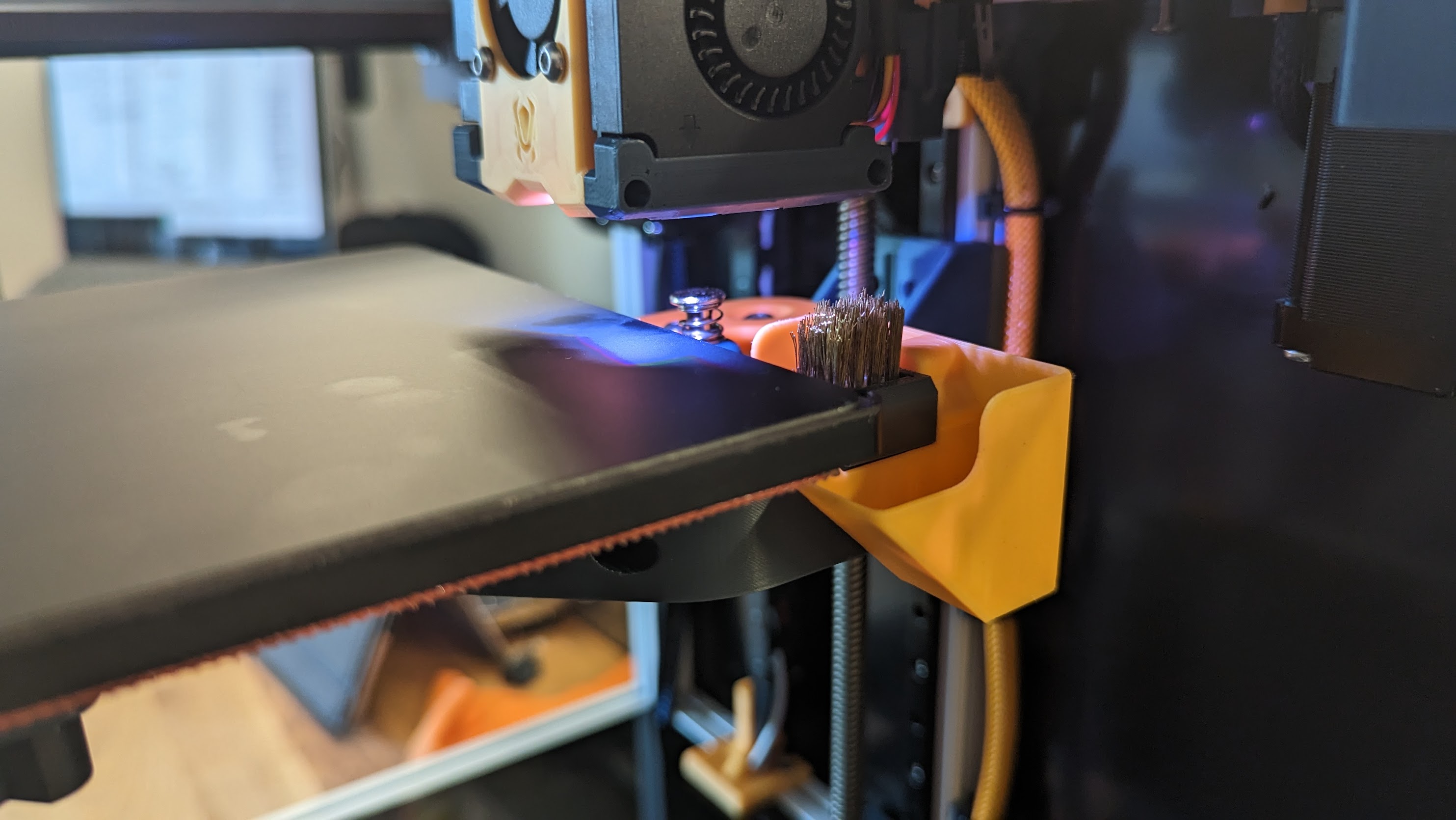 Salad Fork Purge Bucket and Brush by burningBeard | Download free STL model | Printables.com