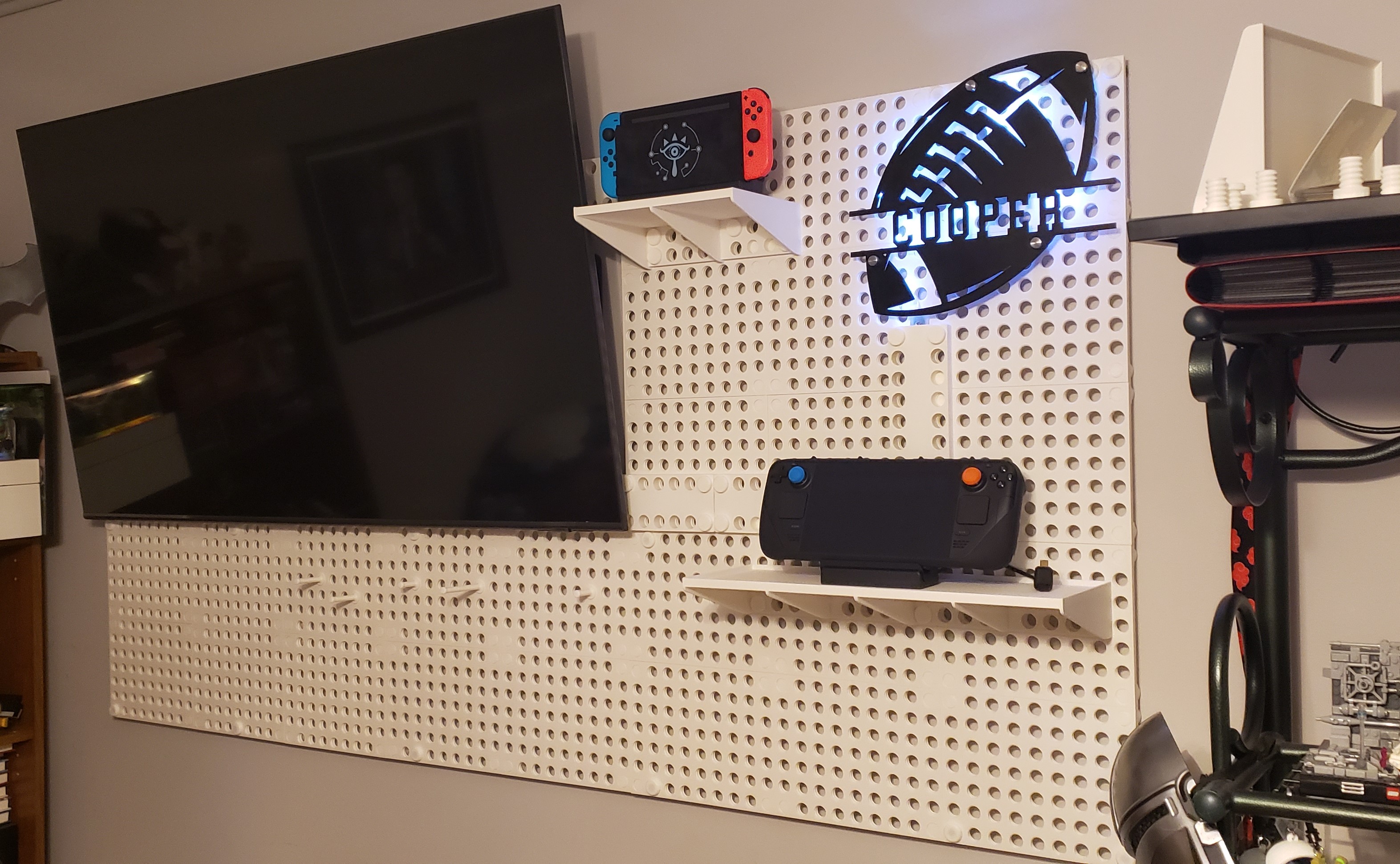 Thread Board Wall Mounting System Accessories by kilthro | Download ...