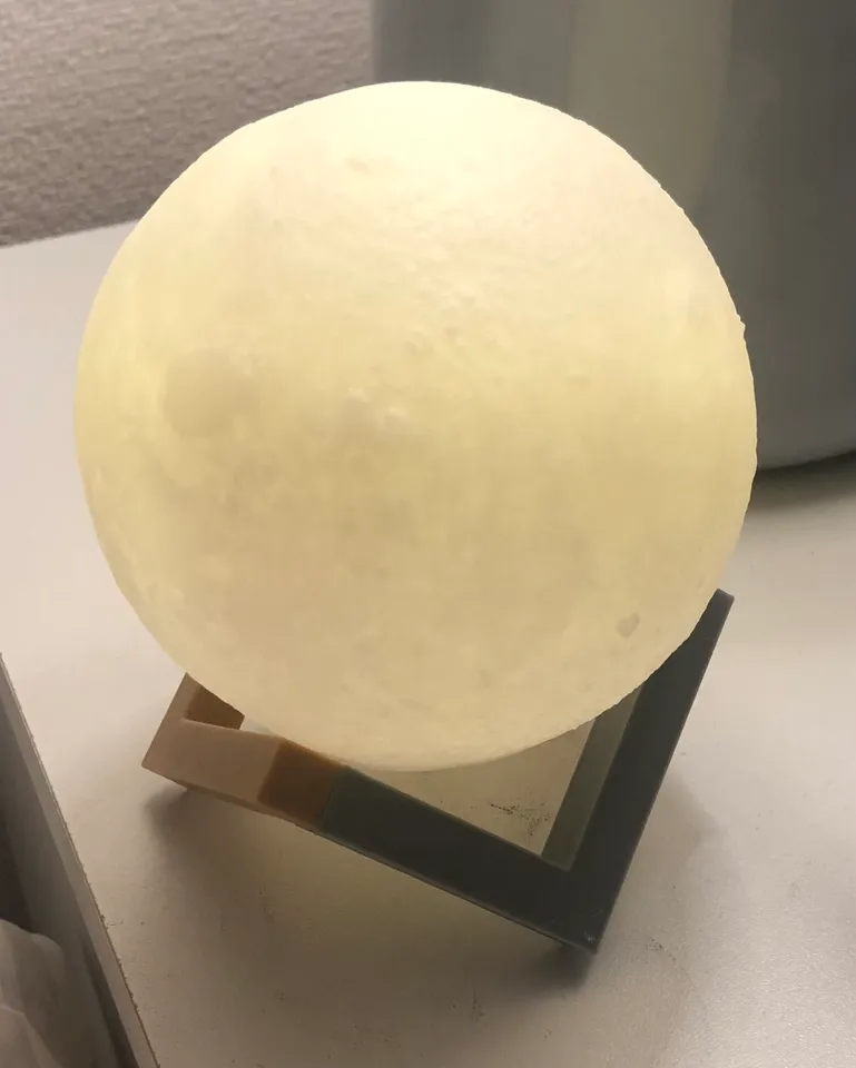 10cm Moon Lamp Base by Robbles | Download free STL model | Printables.com