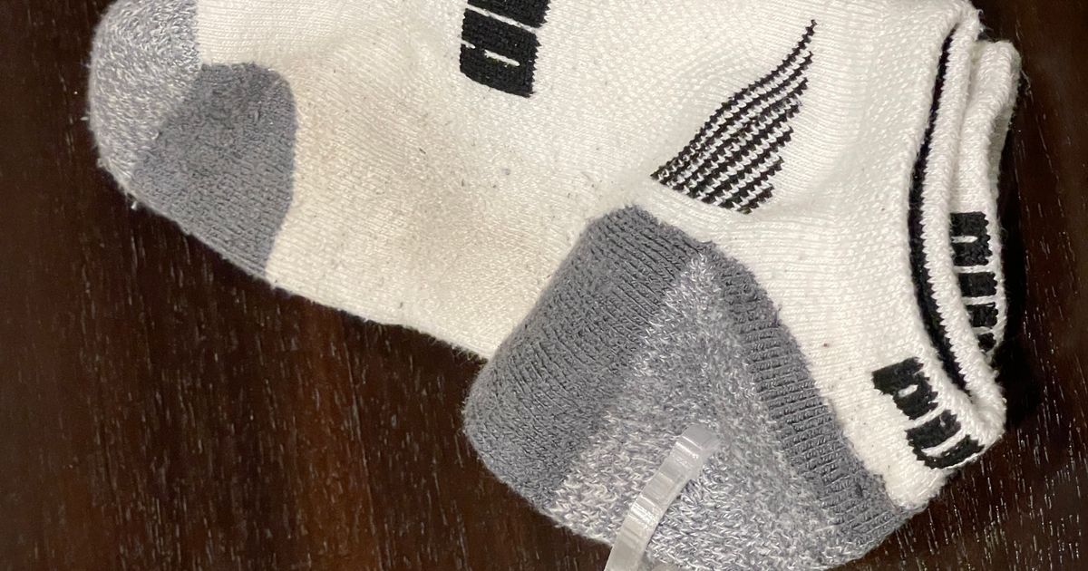 Sock Locks (Washer + Dryer sock clips) by MakerCameron | Download free ...