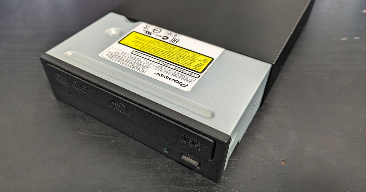 Disk Drive Cover for PC CD/DVD/Bluray by SteveW91 | Download free STL ...