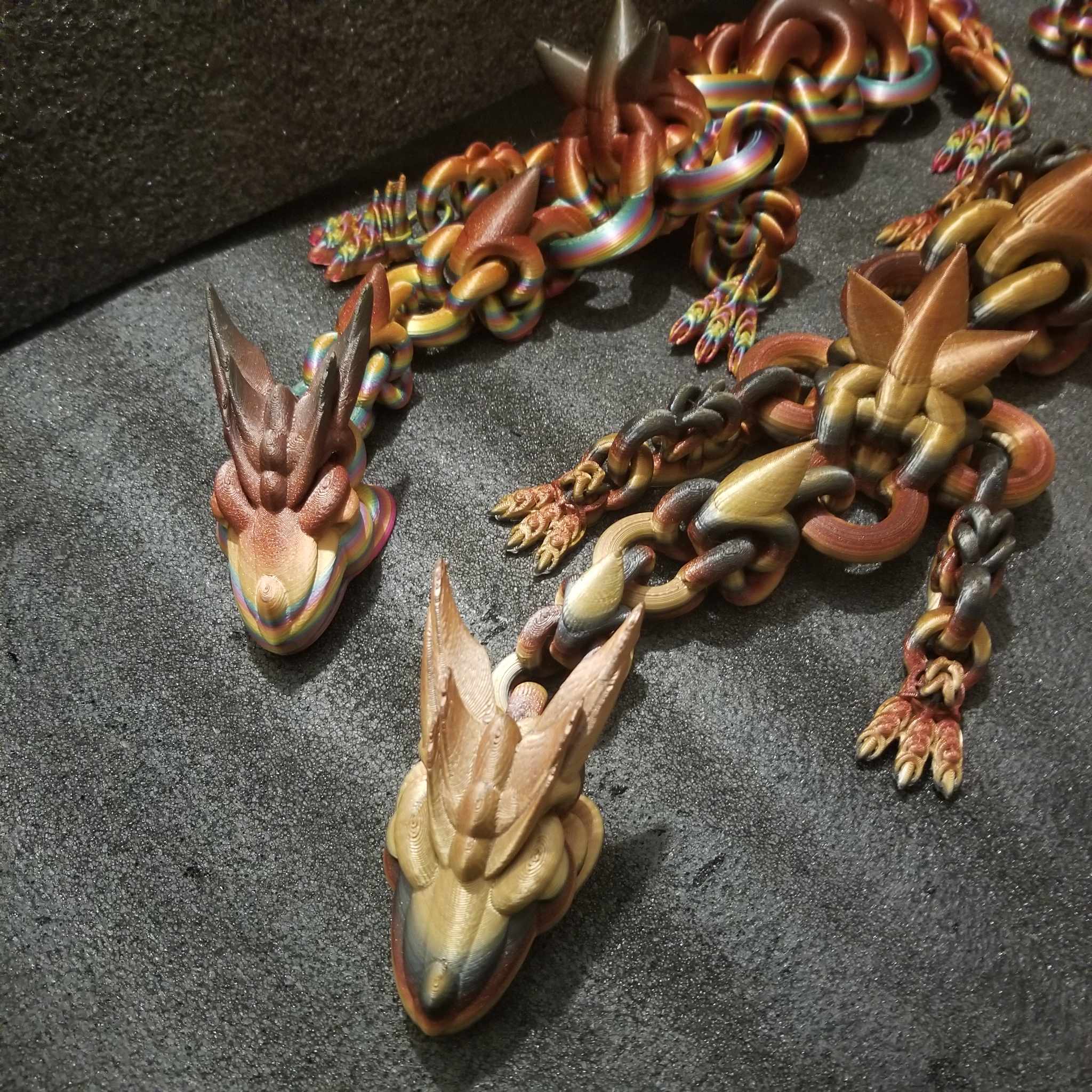 Shakaworld3D Knotted Torus Articulated Dragon by Shakaworld3D ...