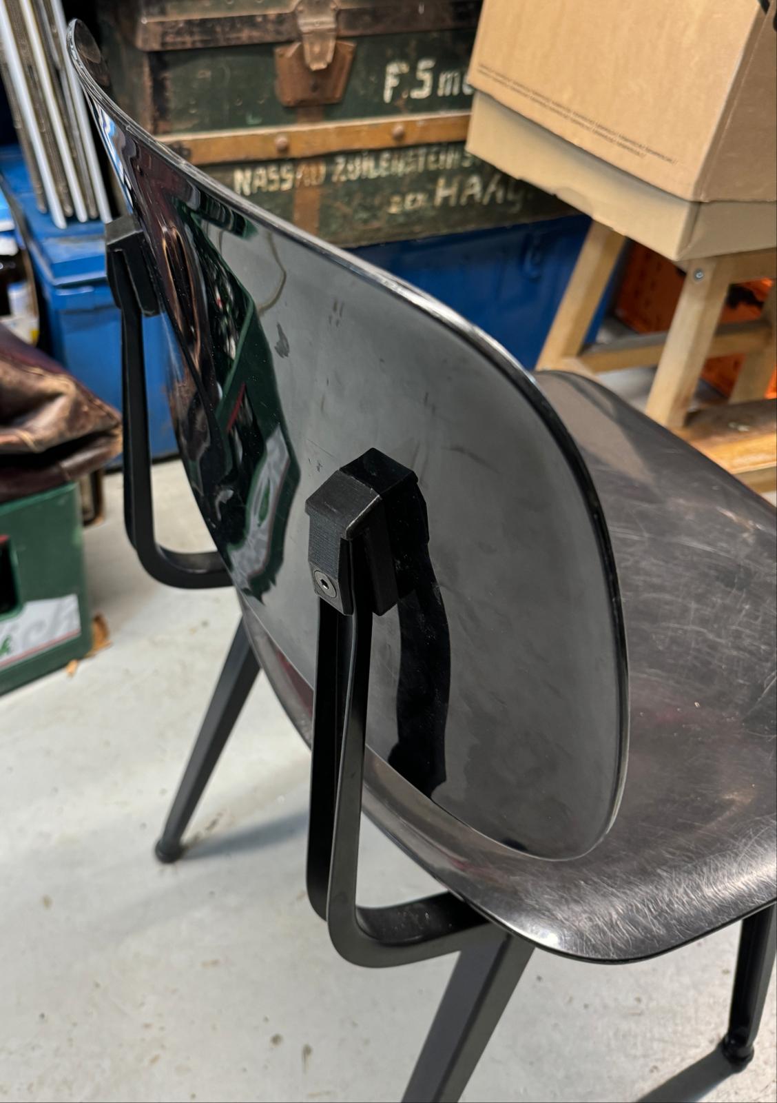 Ahrend revolt chair backsupport connector by Bert Haverkamp | Download free STL model ...