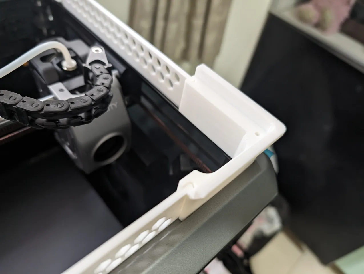 Creality K1/K1C Hinged Lid Riser by shadowandy | Download free STL ...