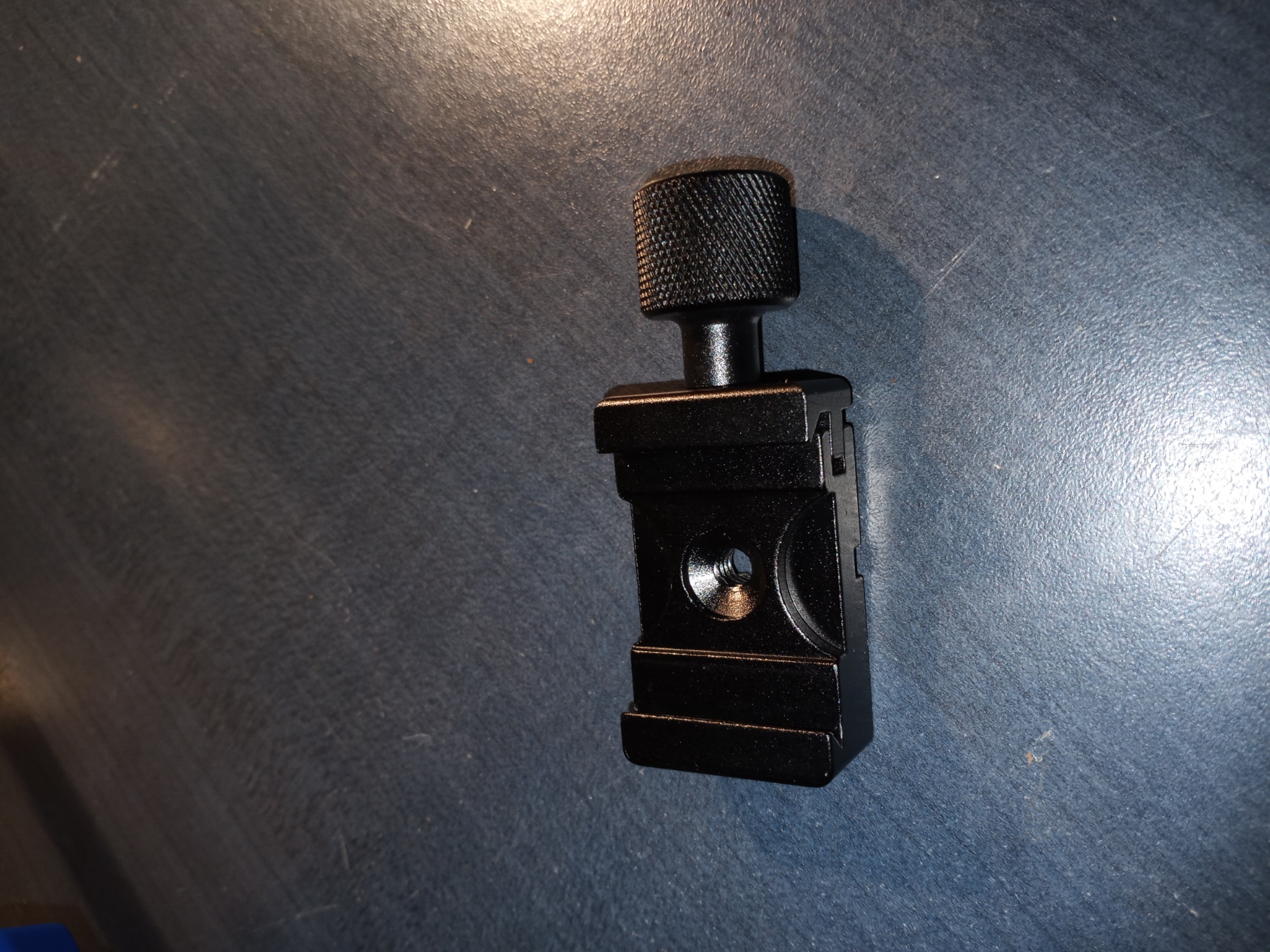 Quick change adapter by 35°C0lDFuSi0n | Download free STL model ...