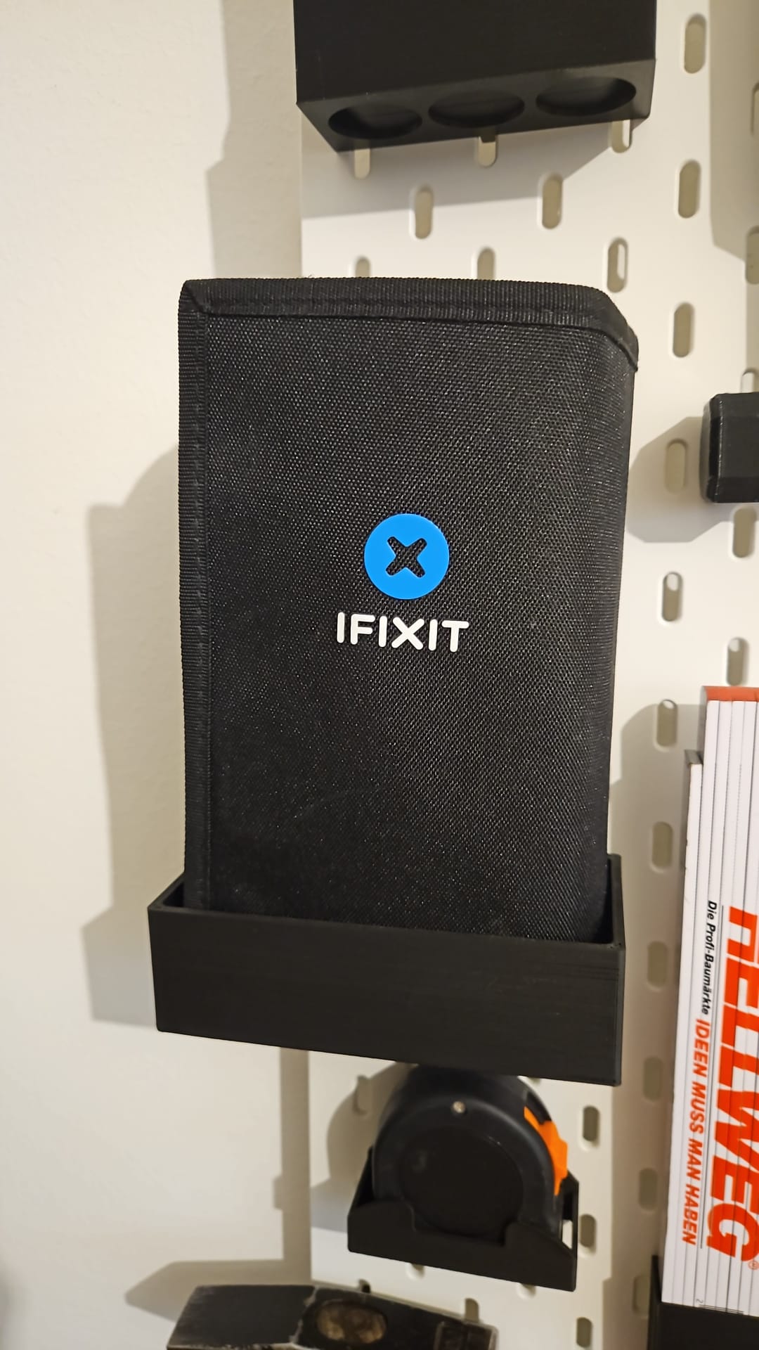 iFixit Pro Tech Toolkit Skadis Holder von Salakin | Kostenloses STL-Modell herunterladen ...