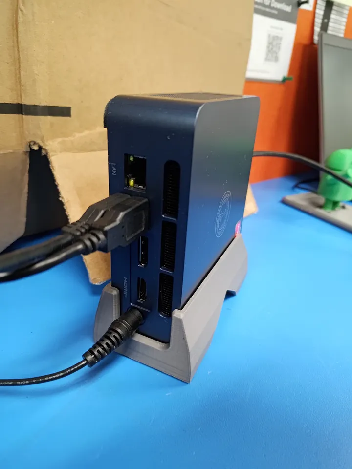 Trigkey/ Beelink Mini PC Vertical Stand by SYST3M_OVERIDE | Download ...