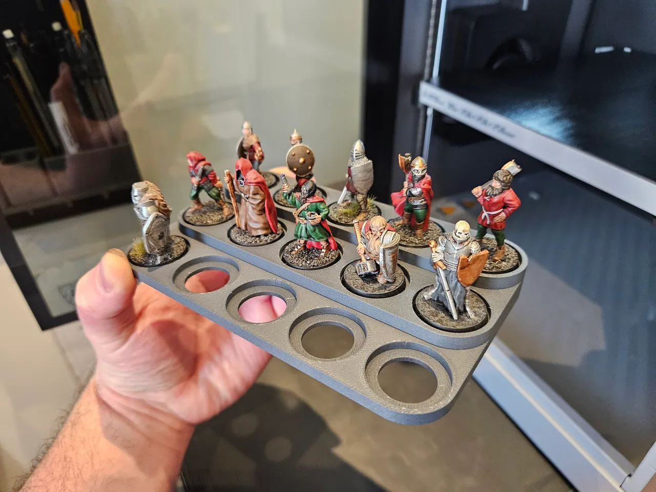 Display Base for Tabletop Miniatures by FreeMiniatures | Download free ...