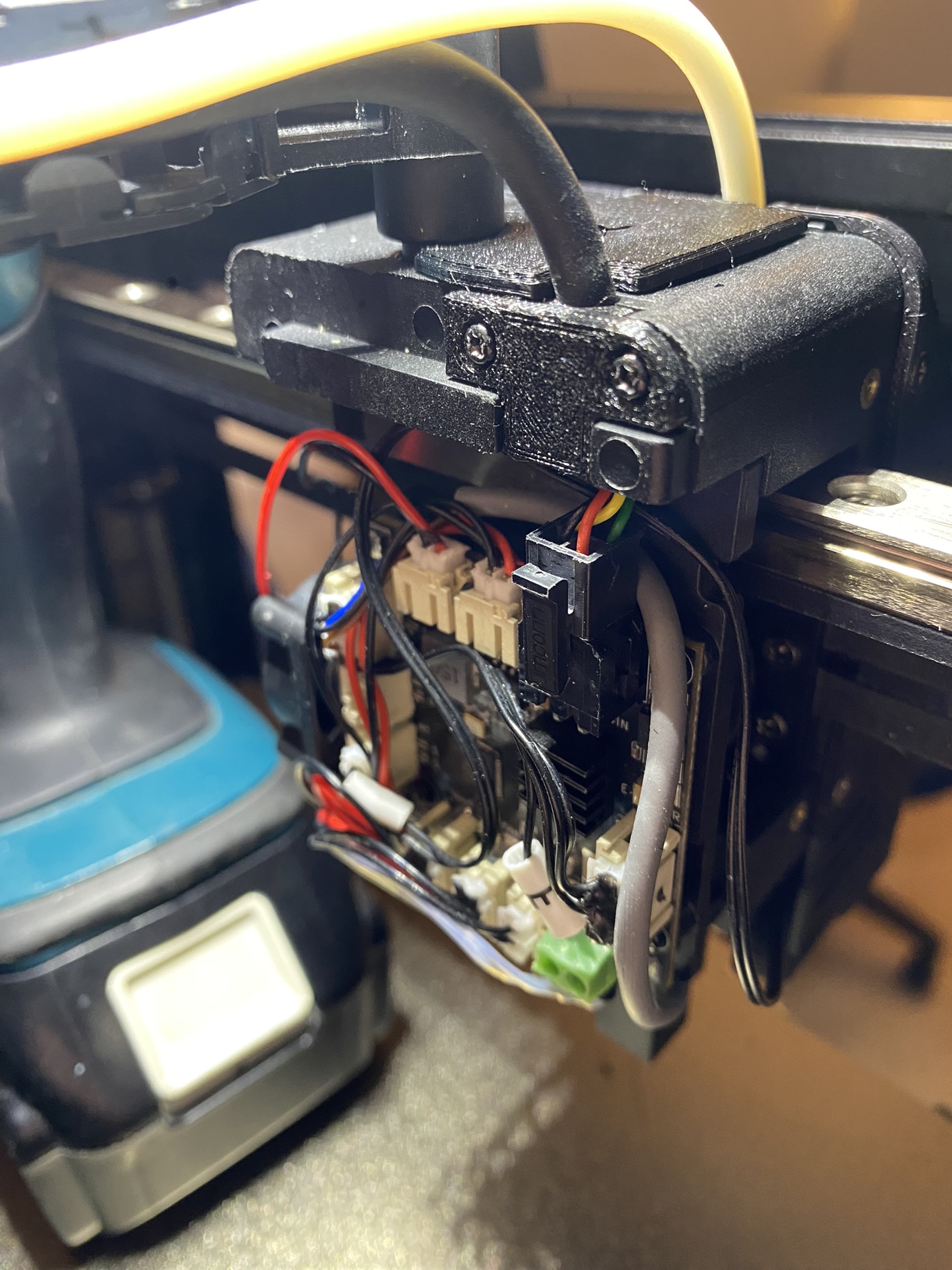 SK1 - Toolhead - CANBus Cable Retainer by Hassla | Download free STL ...