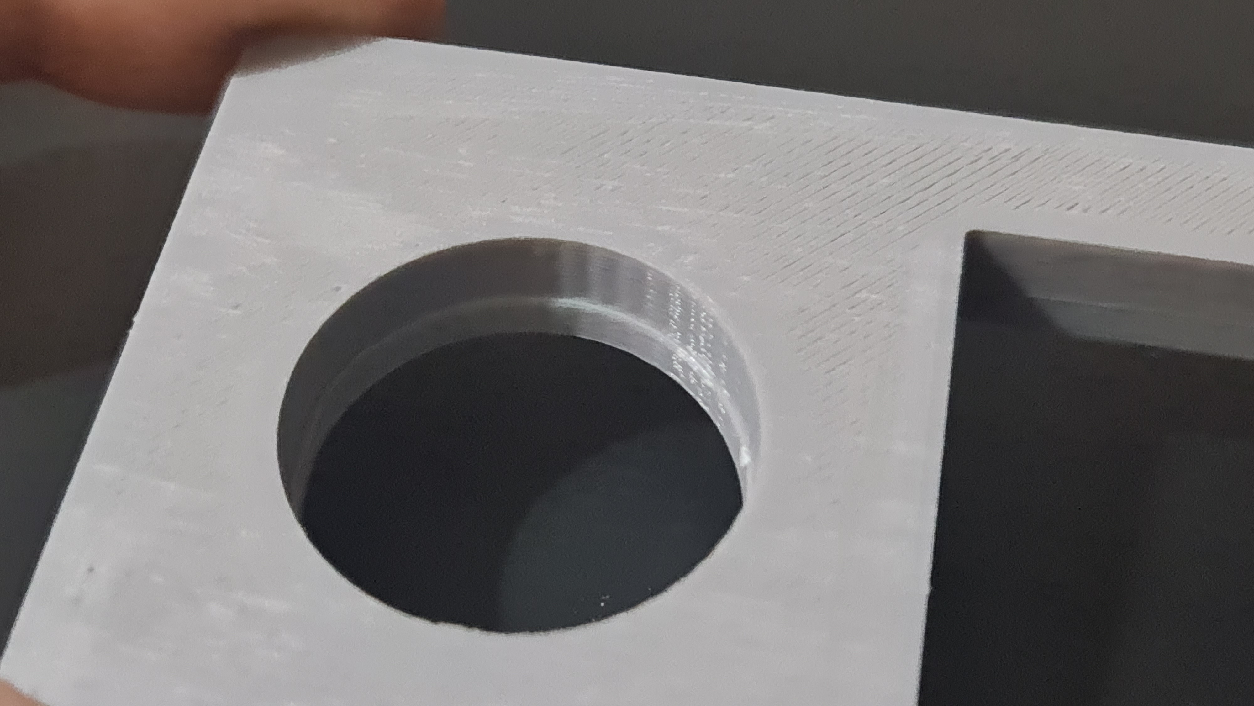 Filament support for shelf or stick by Ferdinando Di Caterino ...