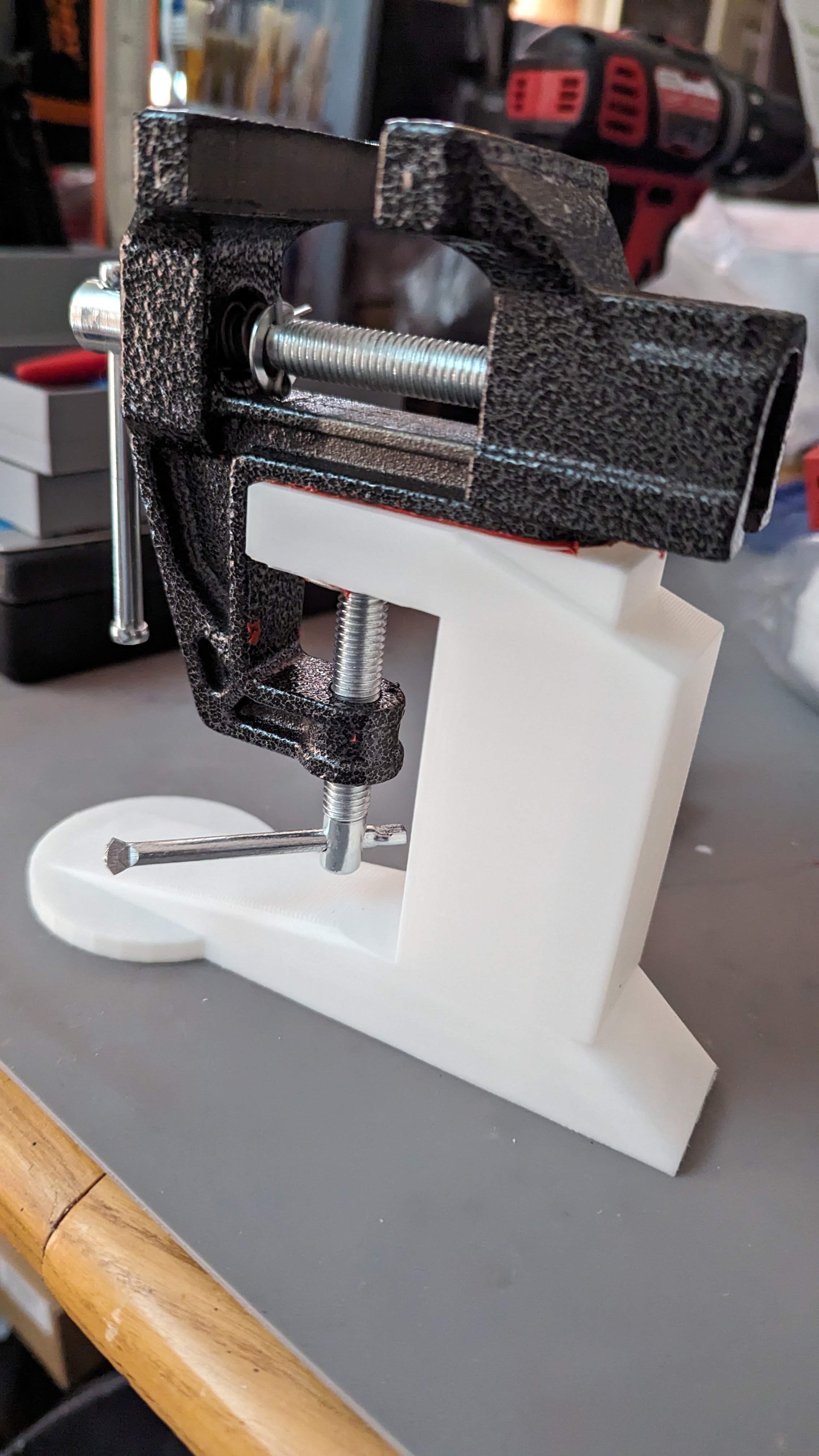 Mini vice base by EDGeProjects | Download free STL model | Printables.com