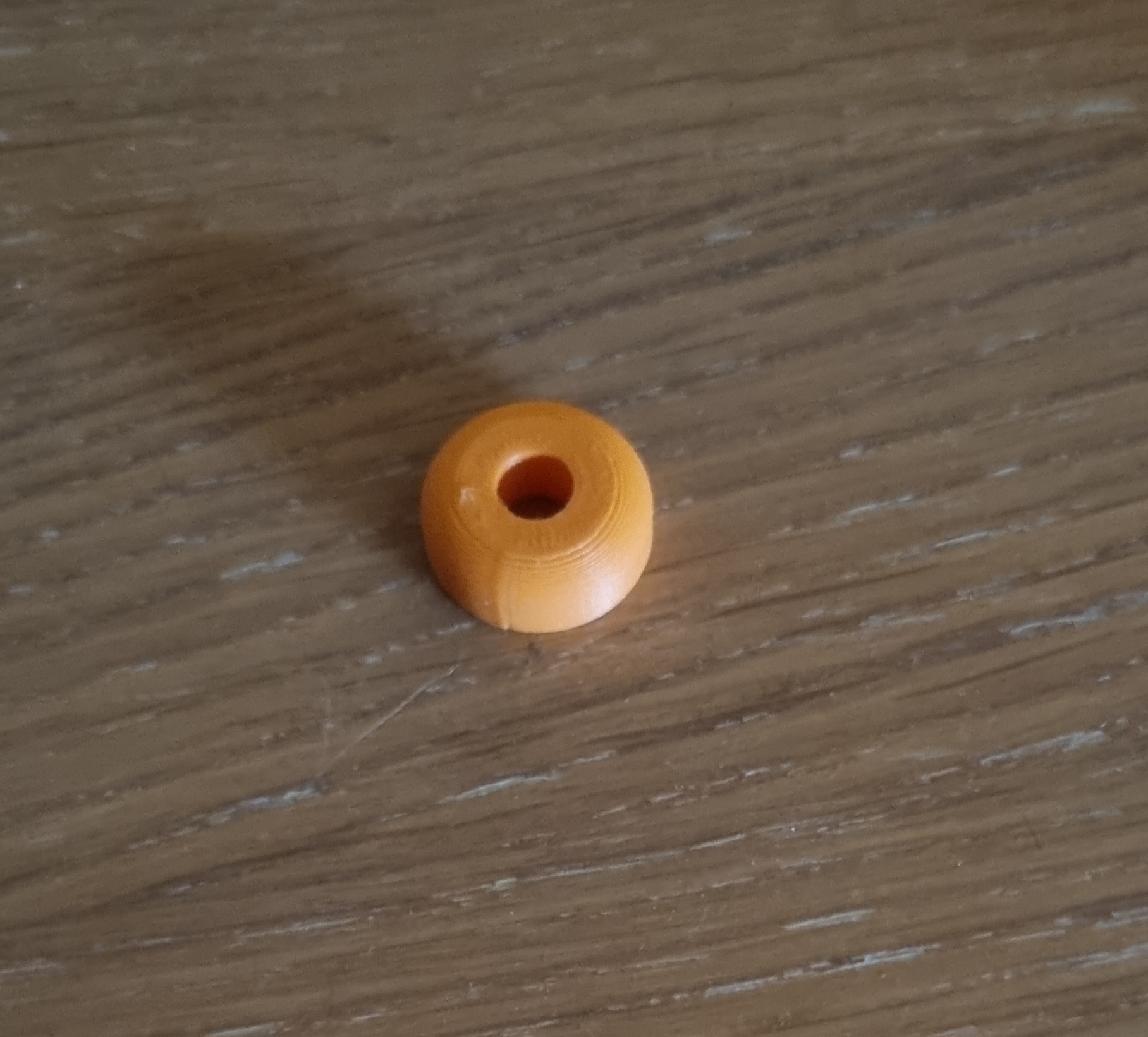 Singer 5810 sewing machine spool cap by Dingezzz | Download free STL ...