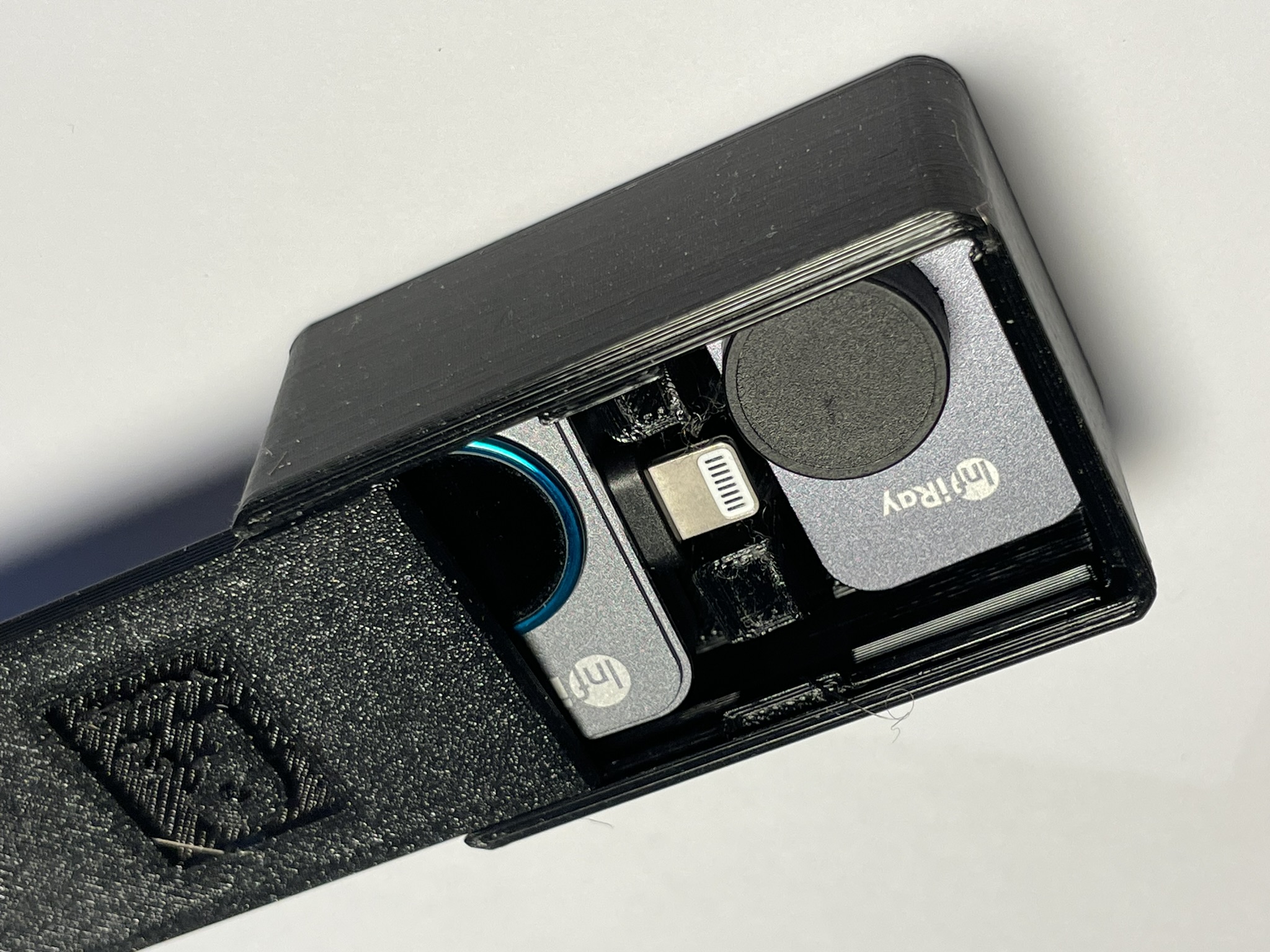 InfiRay P2 Pro Thermal Camera case for camera and Lightning to USB-C ...