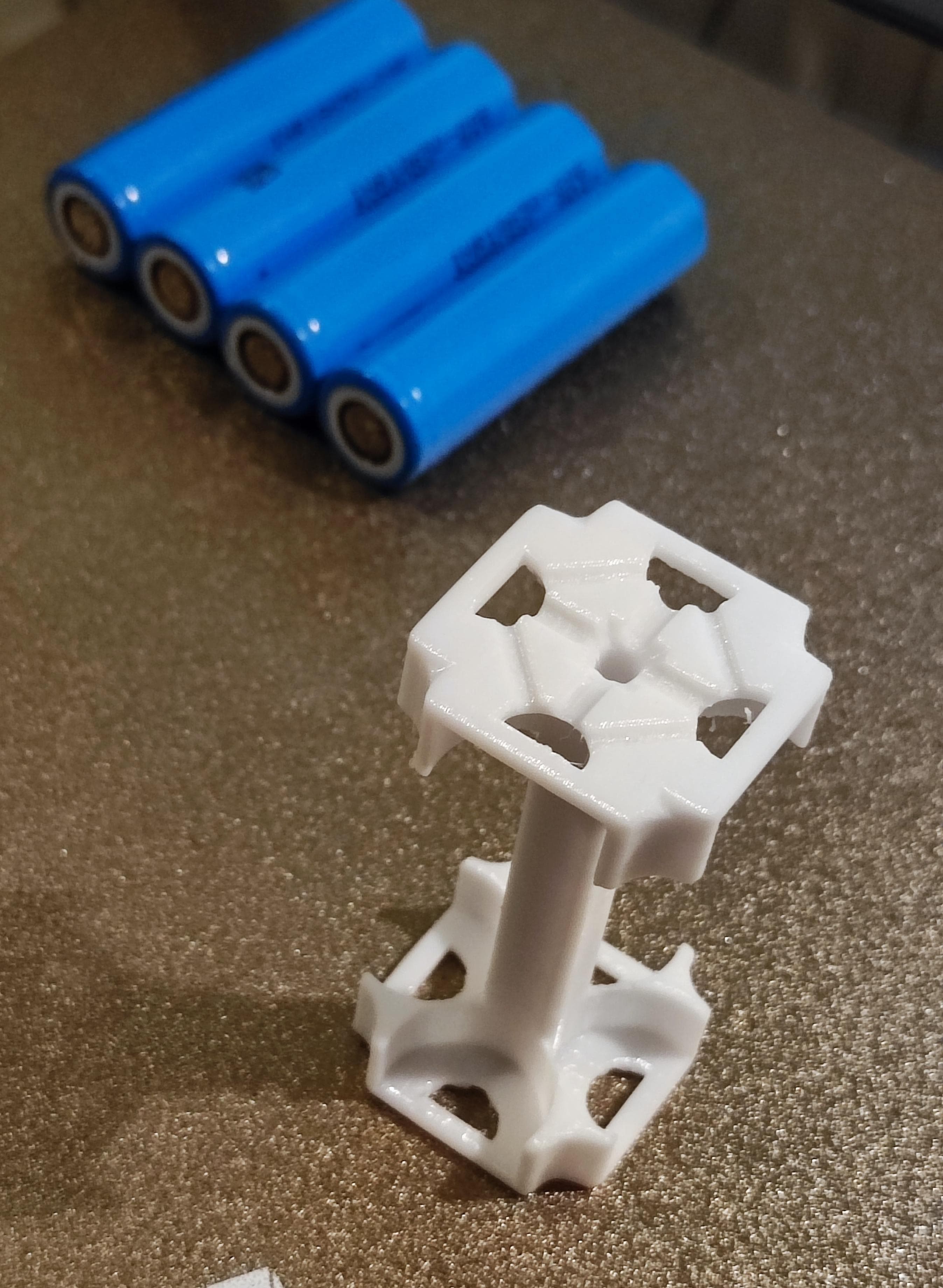 Battery holder 4 pack by naskk | Download free STL model | Printables.com