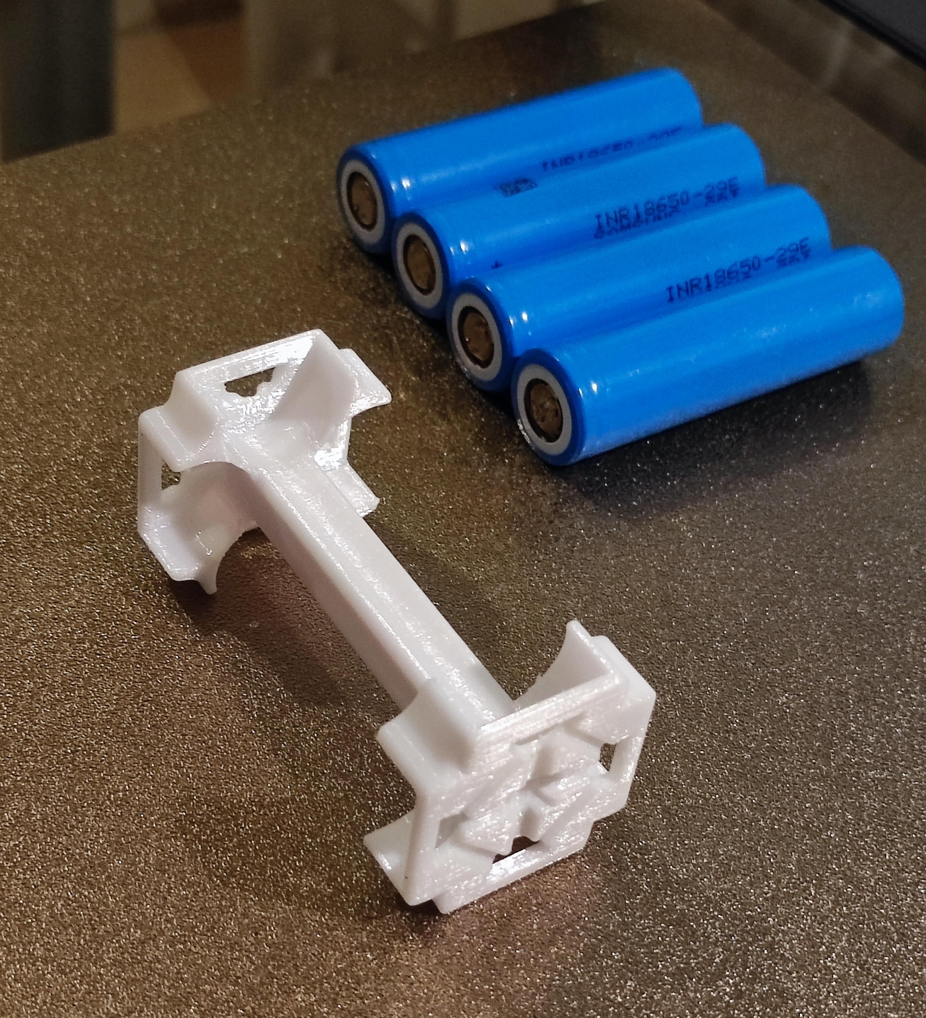 Battery holder 4 pack by naskk | Download free STL model | Printables.com