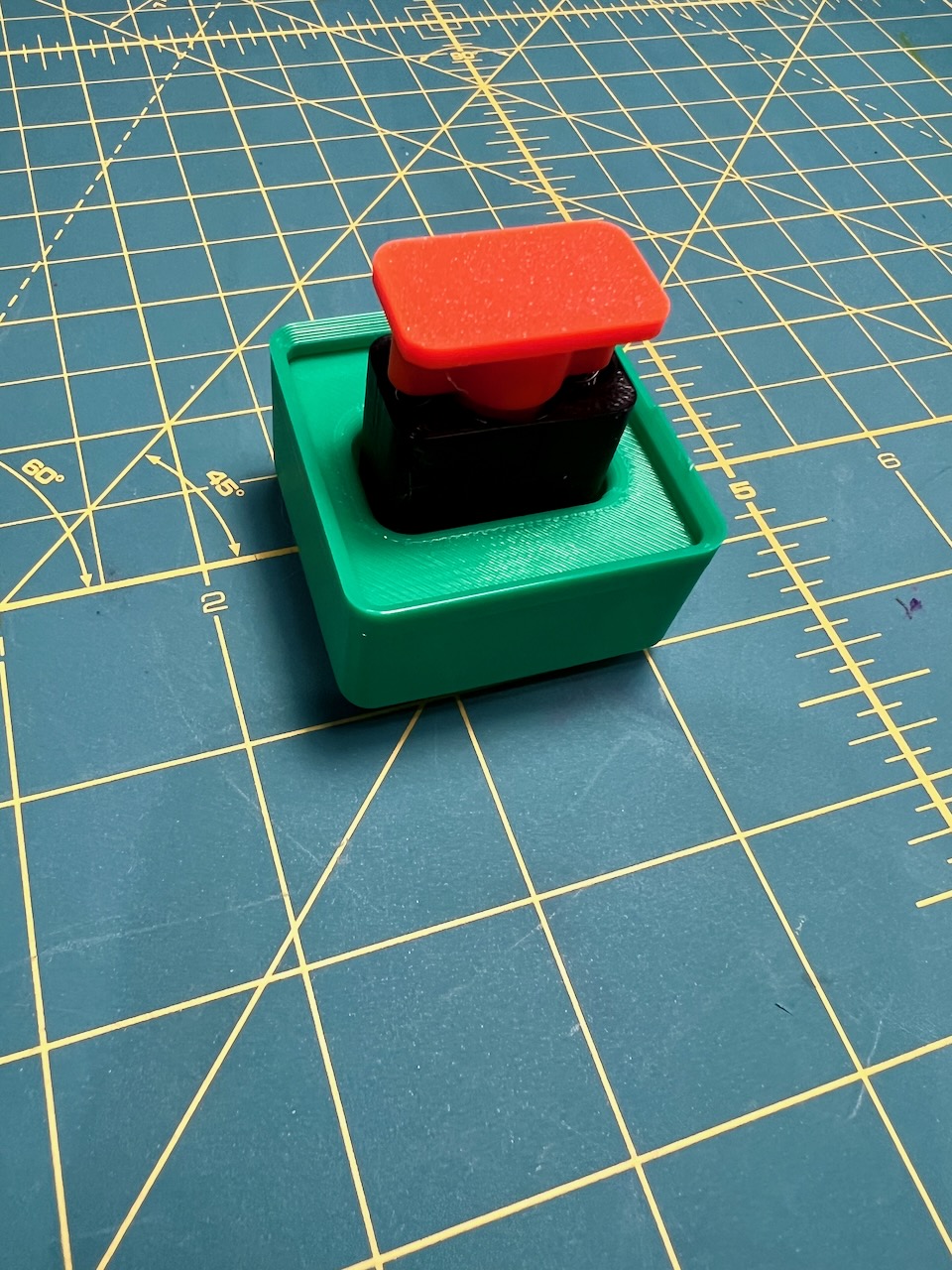 Gridfinity Bin for "Filament Cutter 45°" by Becca | Download free STL ...