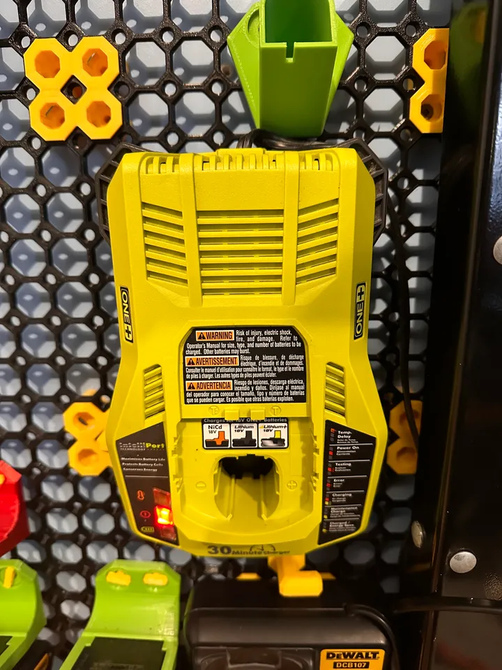 Multiboard Ryobi Fast Charger Mount by Corrado87 | Download free STL ...