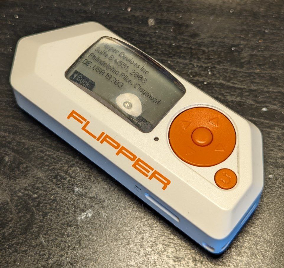 Flipper Zero Lens Glass by Morten Oseberg | Download free STL model ...