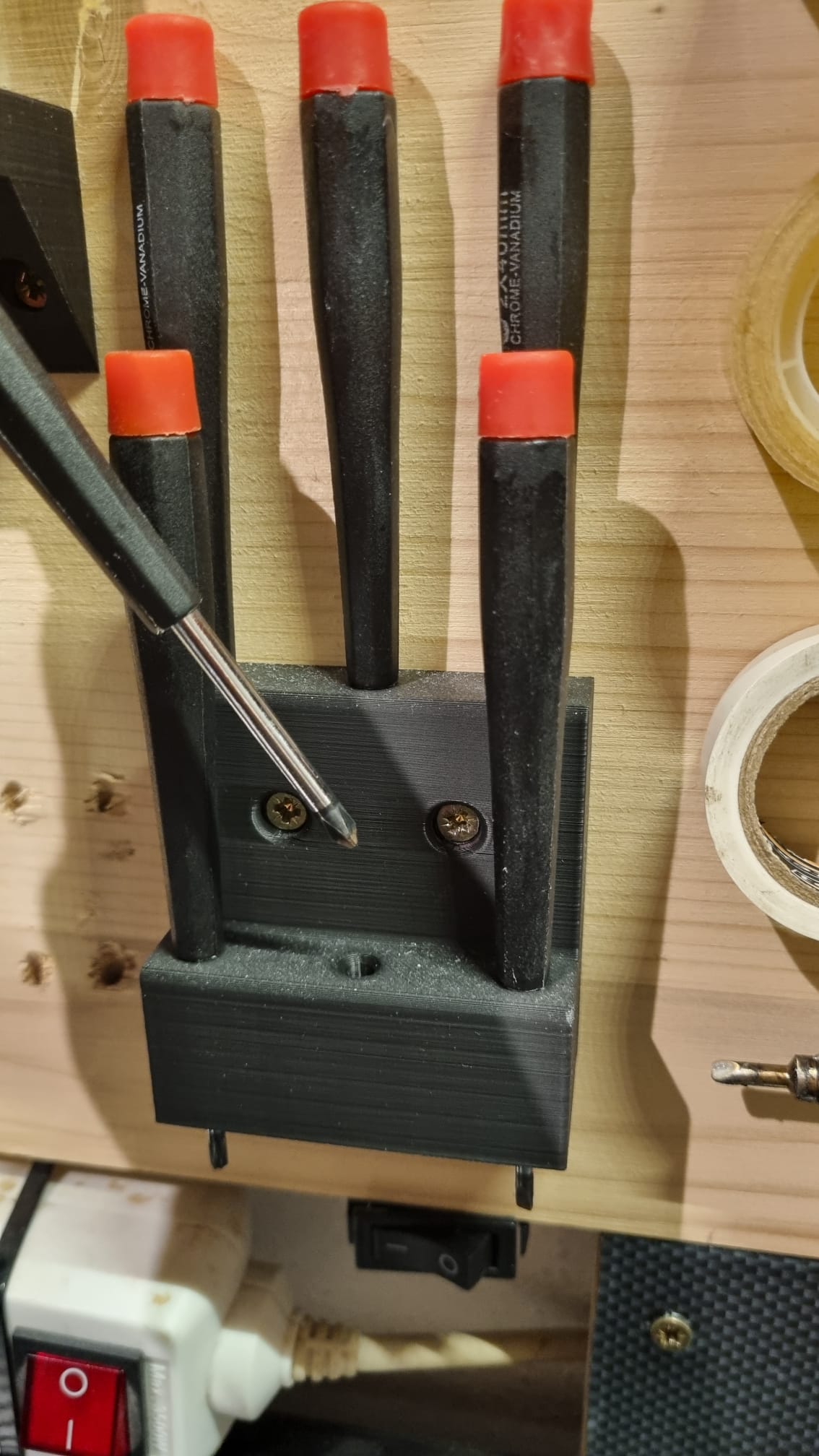 Small screwdrivers wall organiser by mk90 | Download free STL model ...