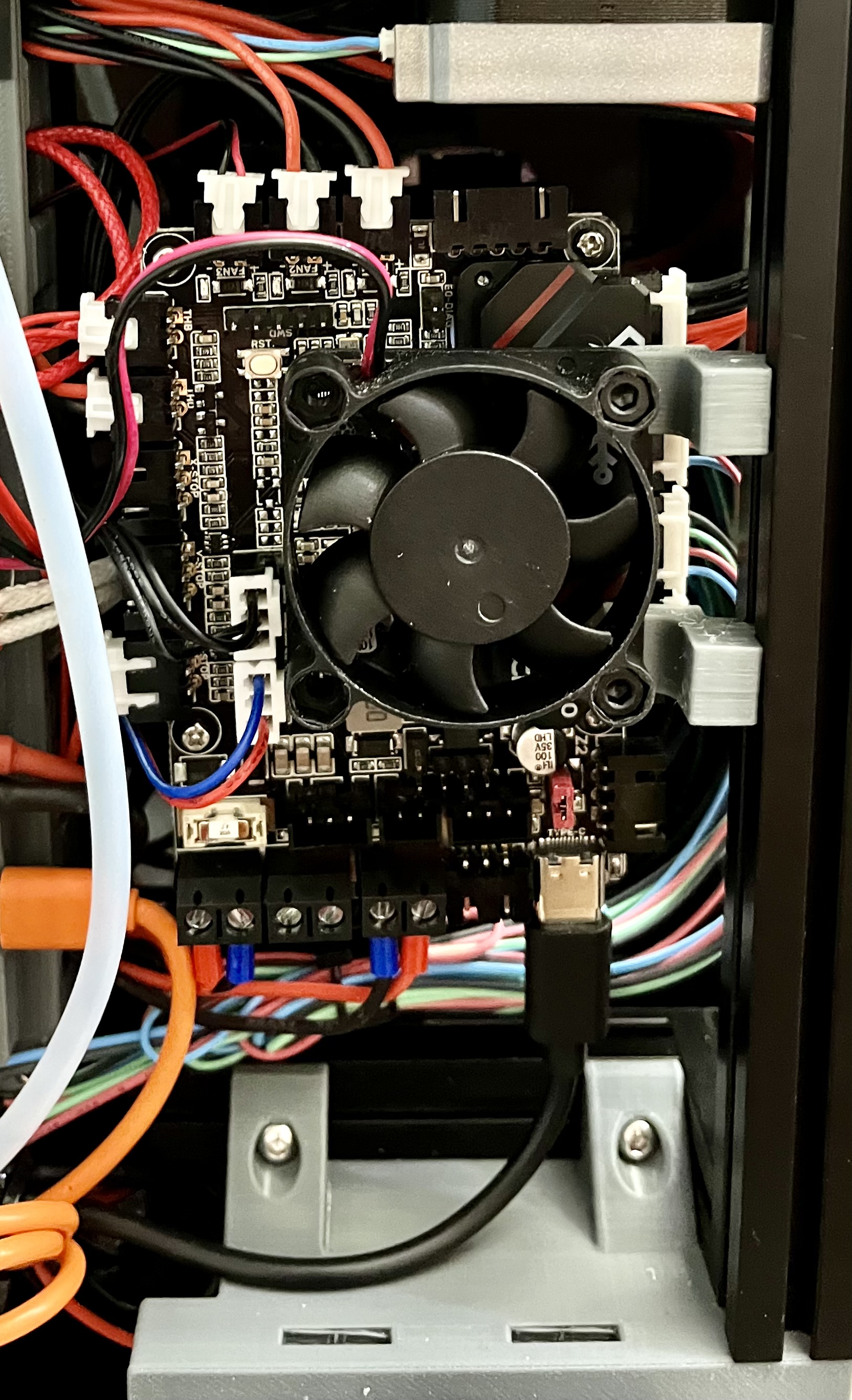 Clip in pcb fan remix by Allanwrench47 | Download free STL model ...