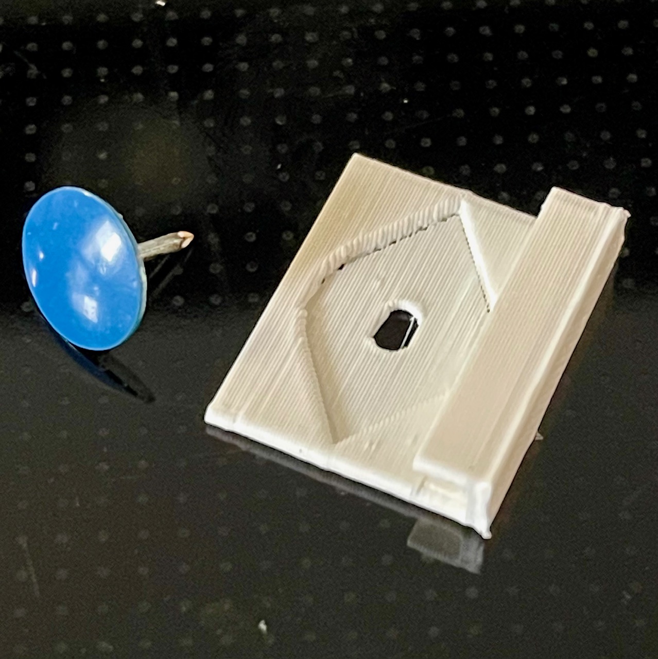 HueForge filament painting holders by vmLOGIC | Download free STL model ...