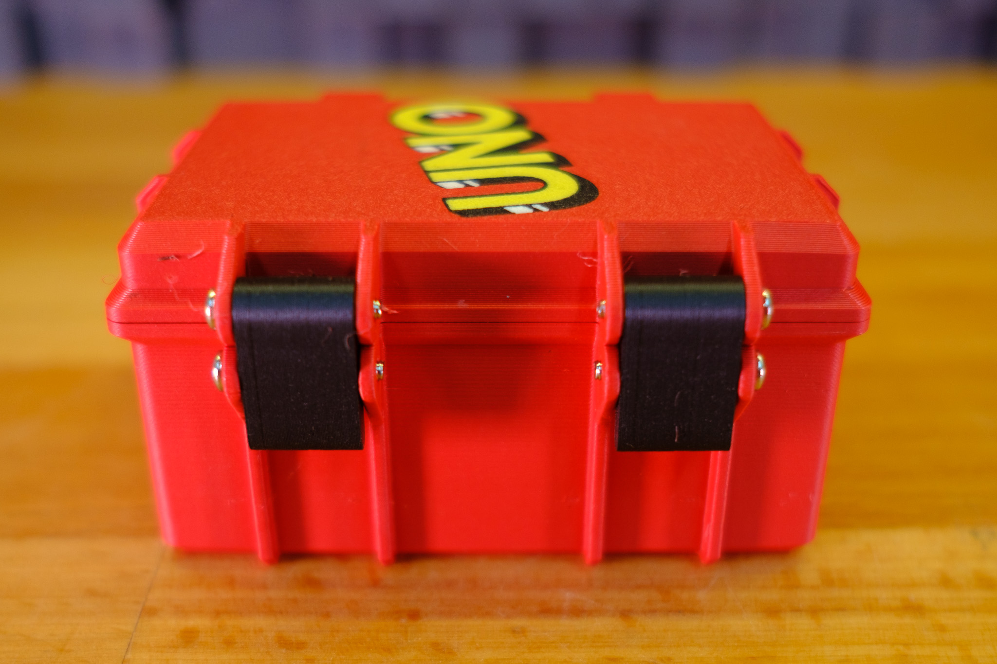Uno Rugged Box with Logo von Mark Rhodes | Printables Store