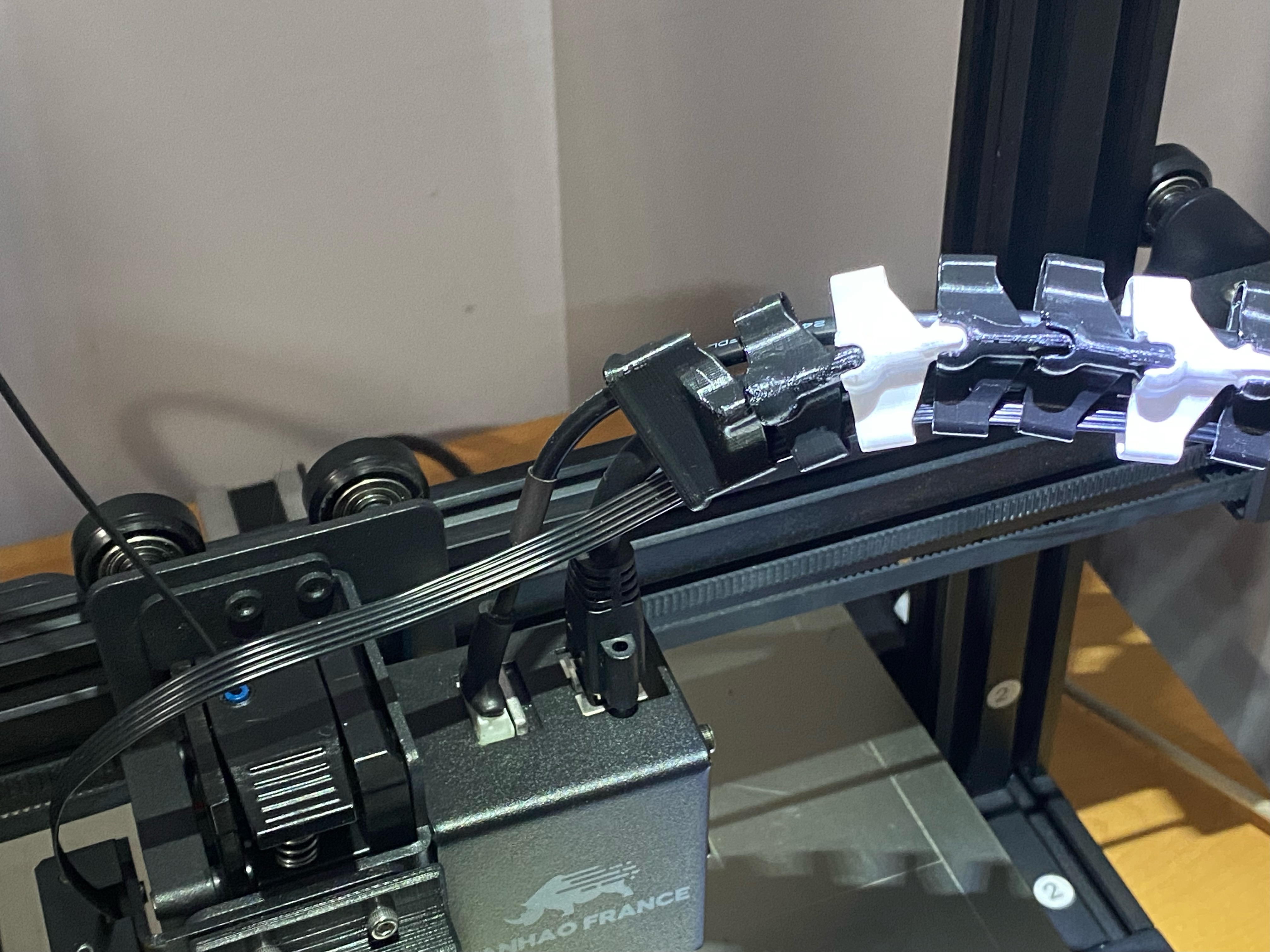 Cable chain / spine for Wanhao D12 by LPC | Download free STL model ...