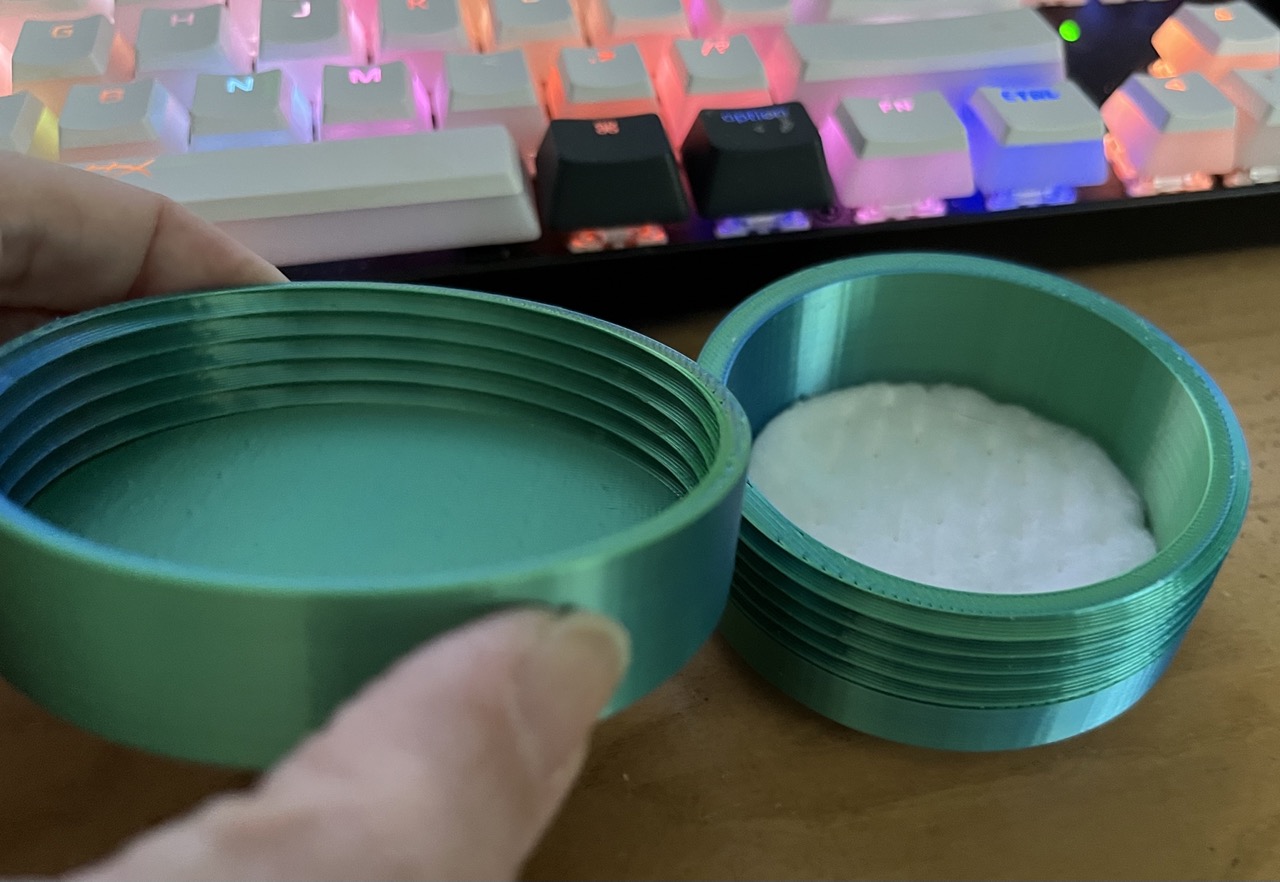 Small container with locking lid (threaded) by Ash v | Download free ...